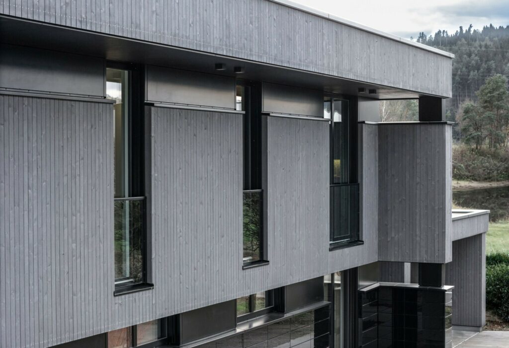 Porsche Reimagines Prefabs With Stunning $1.5M Floating House | Carscoops