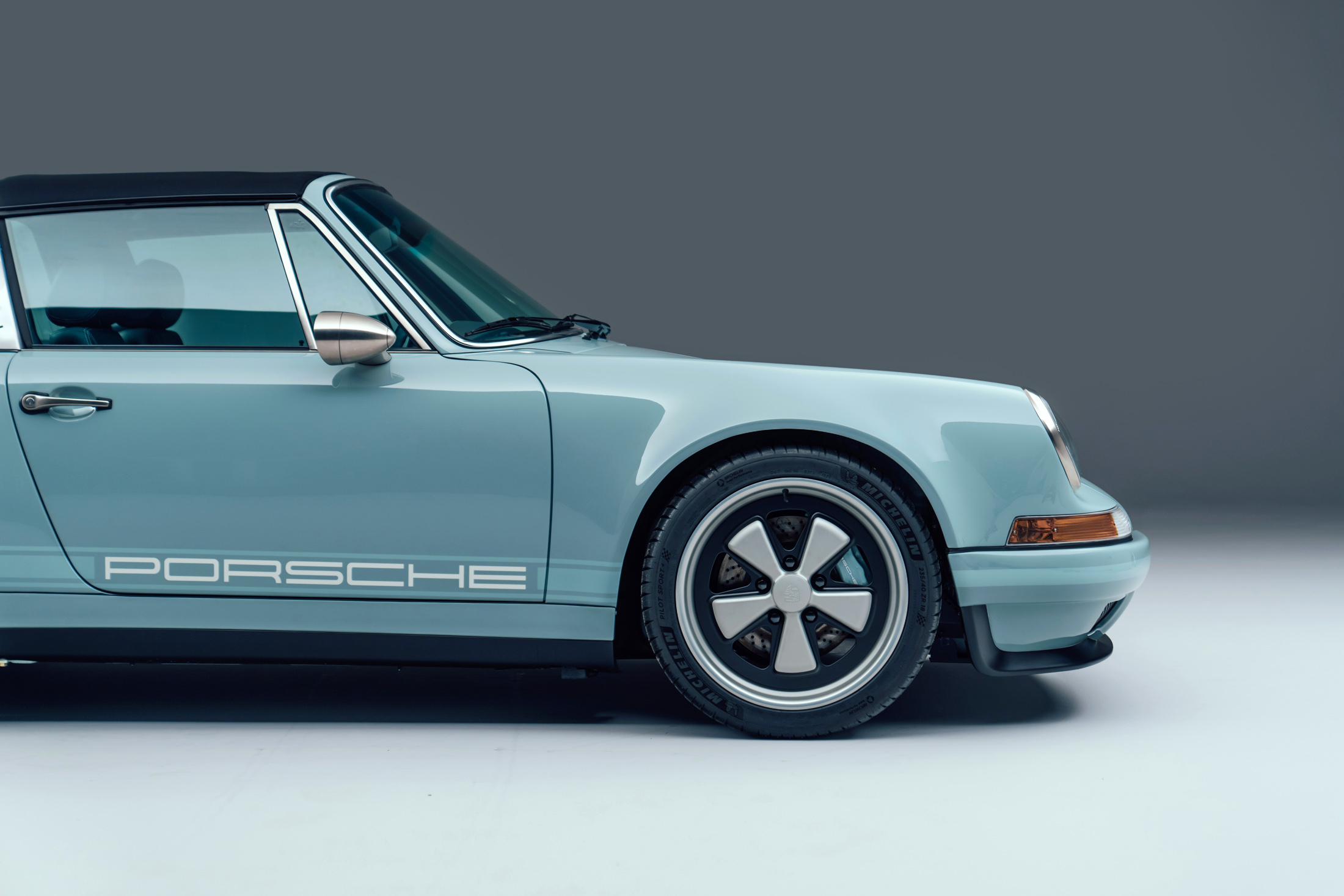 Theon’s First Targa Commission Gets Extra-Stiff Carbon Body And 993 RS ...