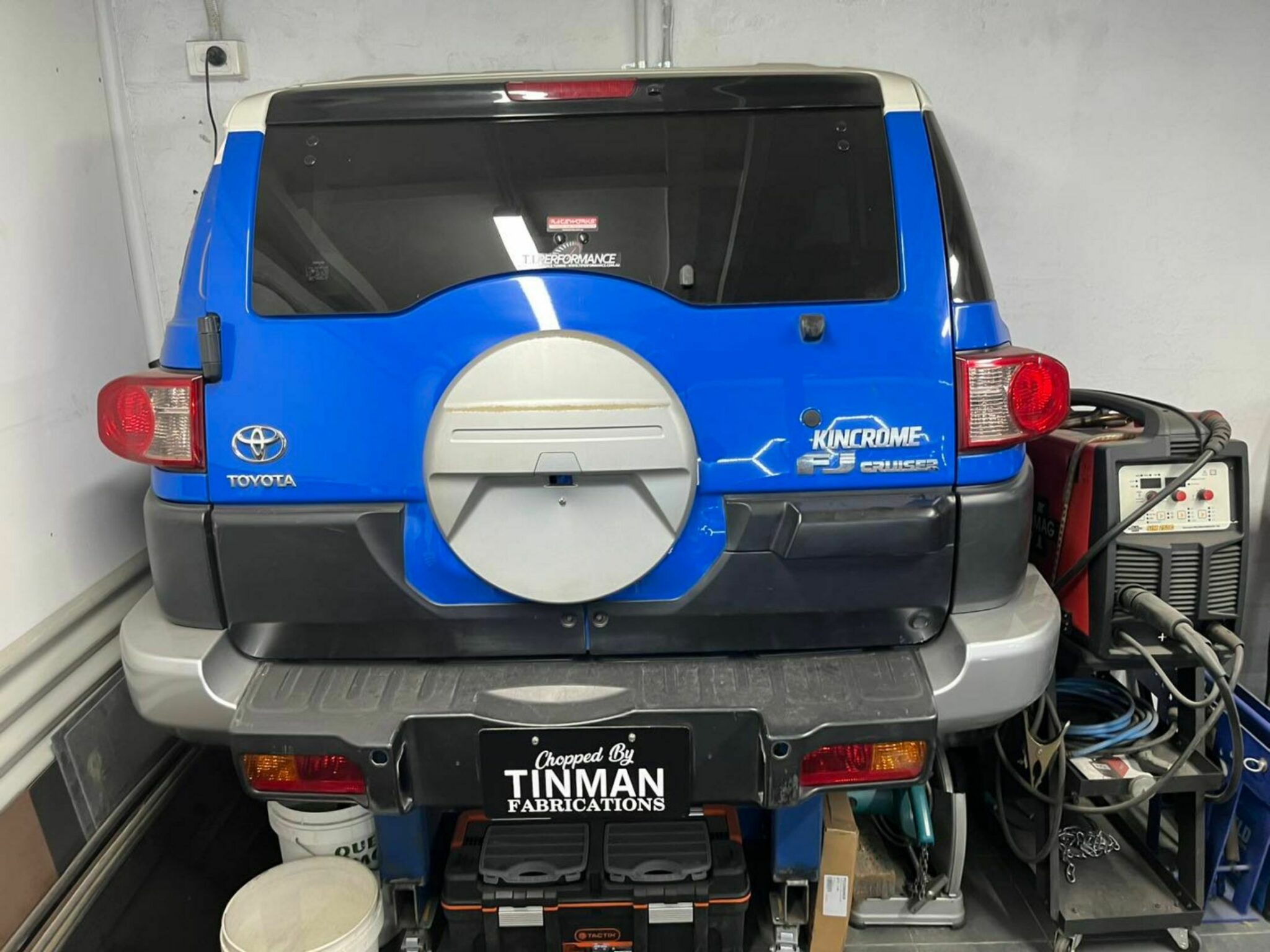 Toyota FJ Cruiser Becomes The Pickup Truck You Never Knew You Needed ...