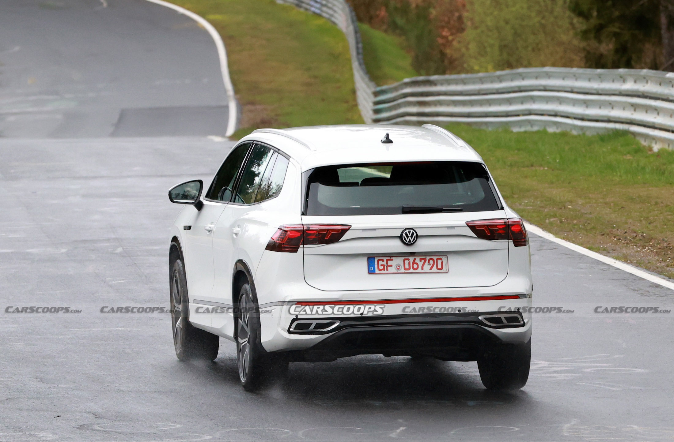 America’s 2025 VW Tiguan Takes Its R-Line For Some ’Ring-Time | Carscoops