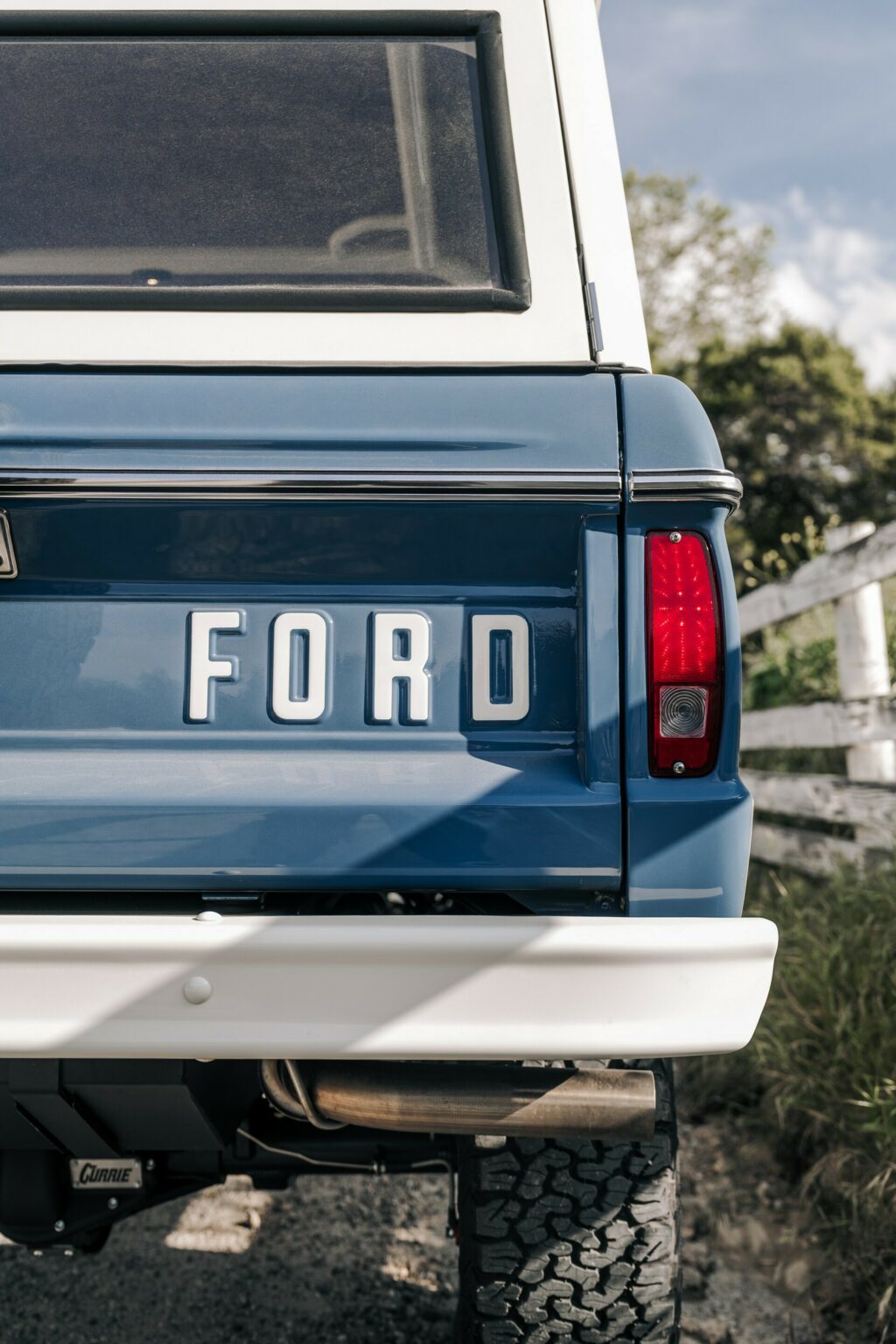 Icon 4×4’s Ford Bronco BR Old School Edition Is Pure Vintage Glory ...