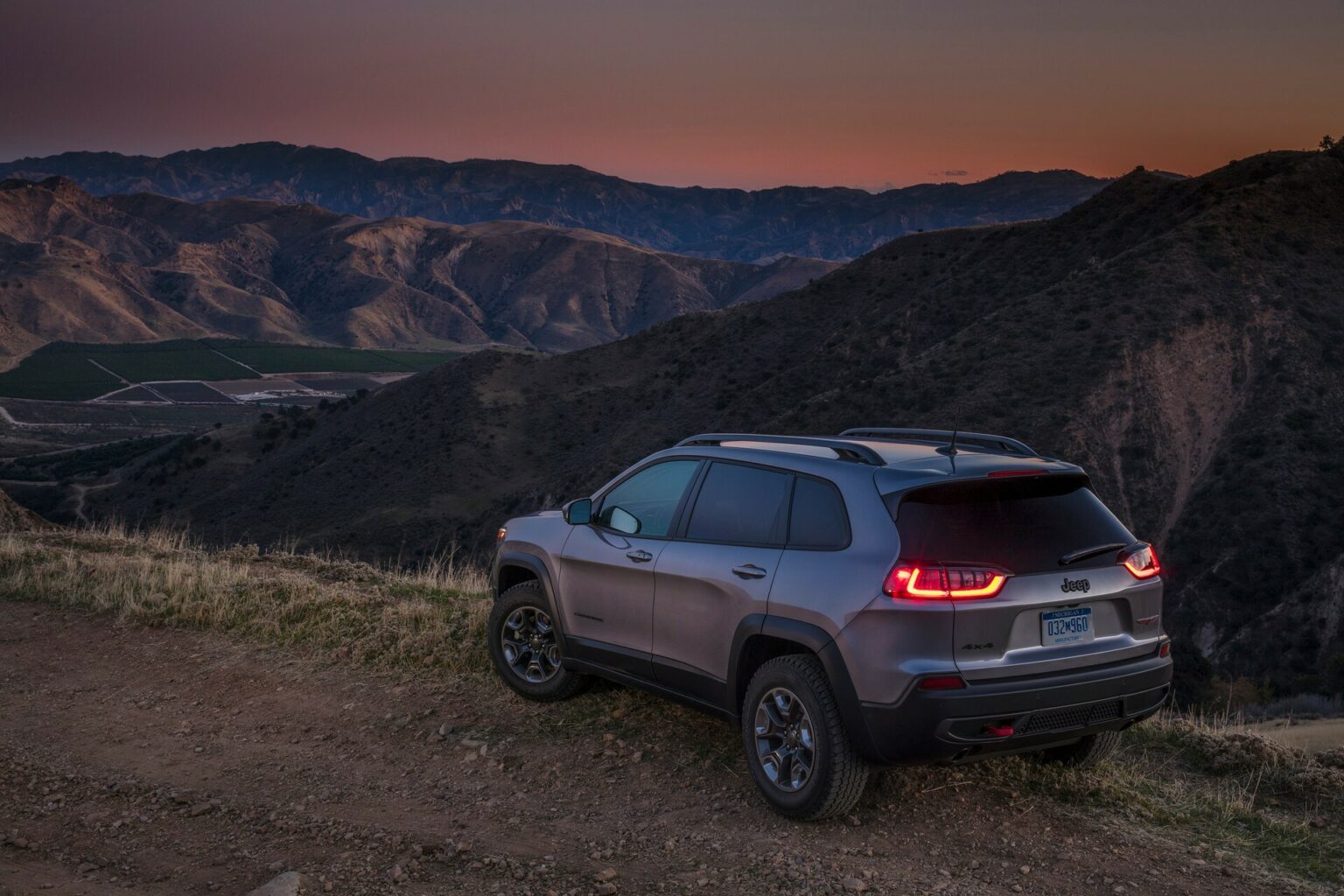 Jeep Comes To Its Senses, Will Launch New Cherokee In 2025 | Carscoops