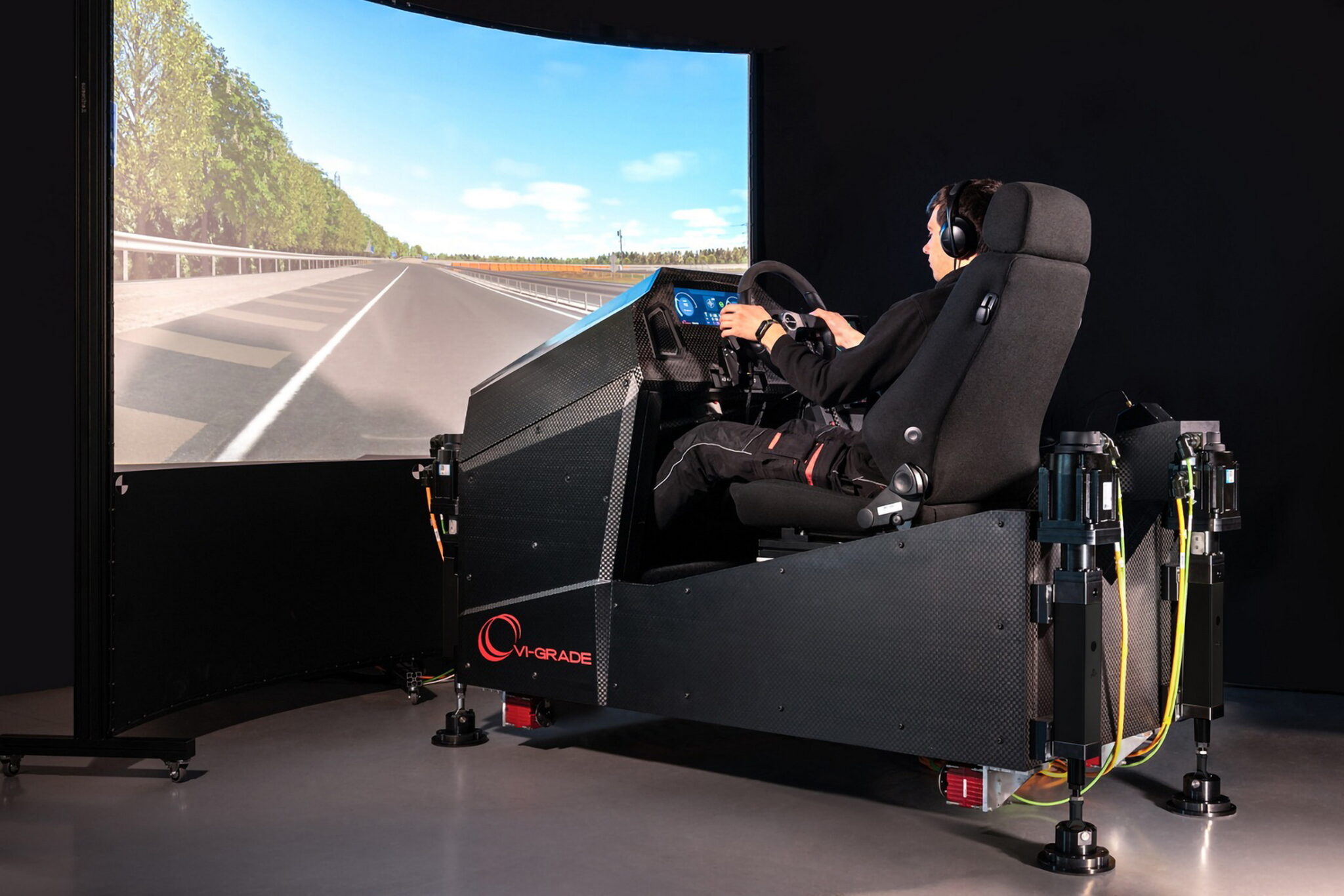 Bentley Will Use Advanced Driving Sim To Reduce Development Time Of New ...
