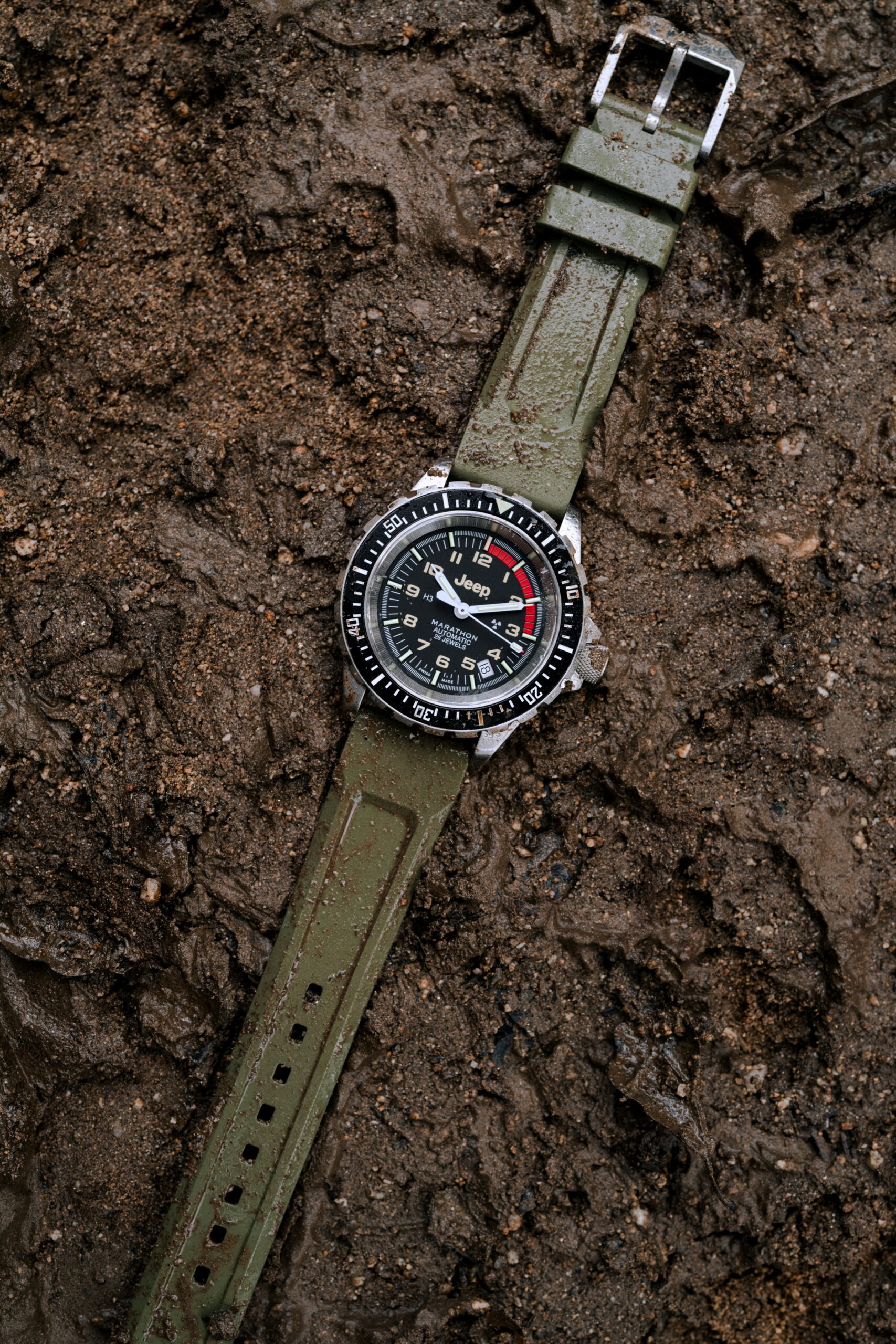 Jeep And Marathon Watches Team Up for Military-Inspired Timepieces ...