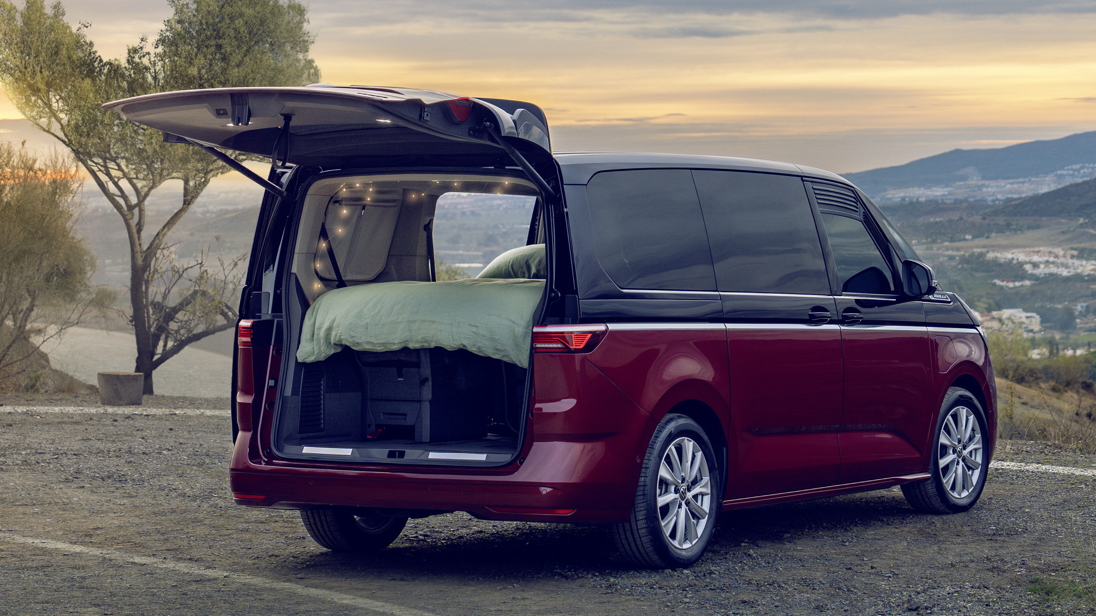 Good Night Package Turns VW Multivan Into a Bedroom On Wheels | Carscoops