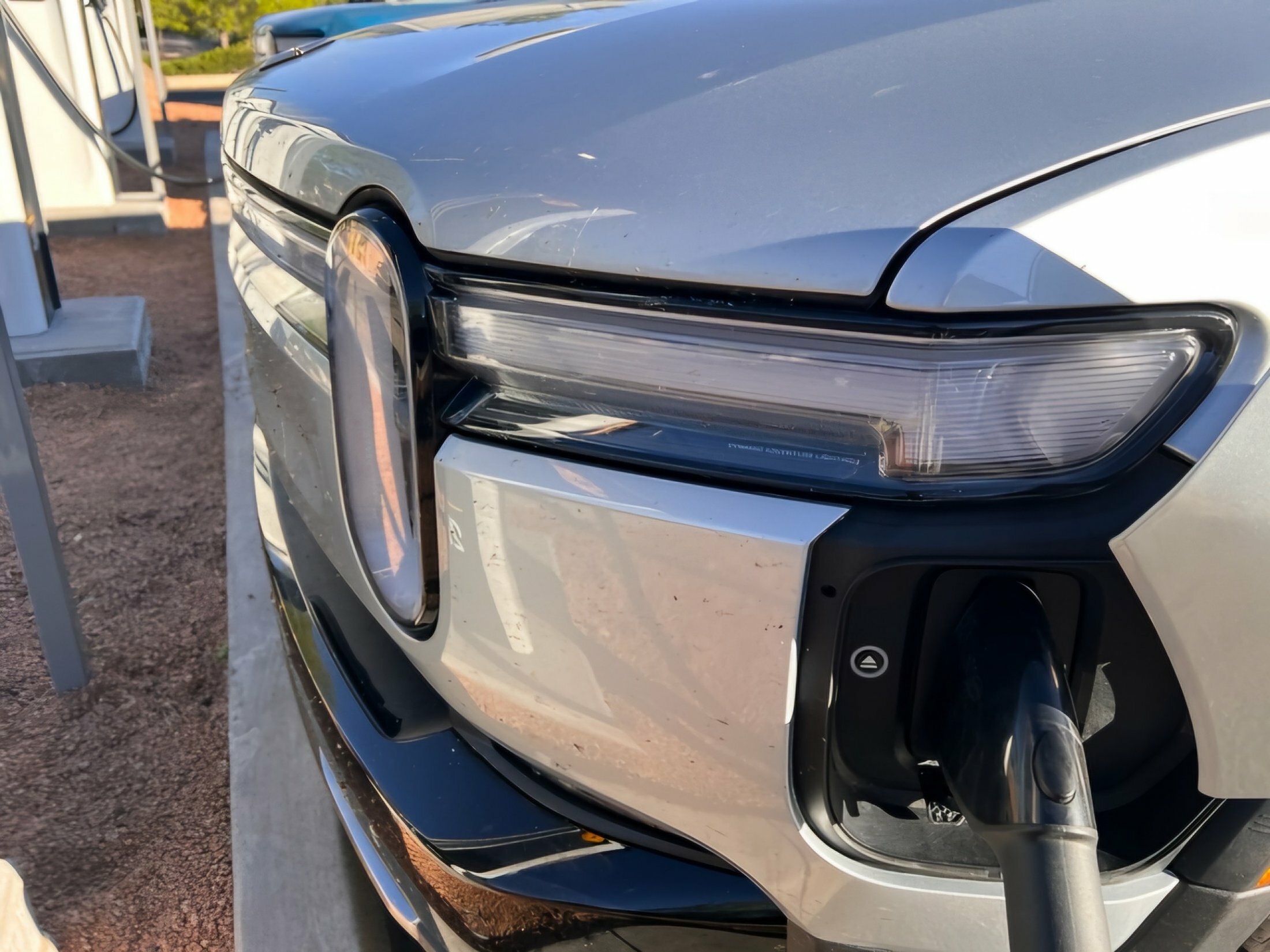 2025 Rivian R1S: This Is It, Now With New Photos | Carscoops