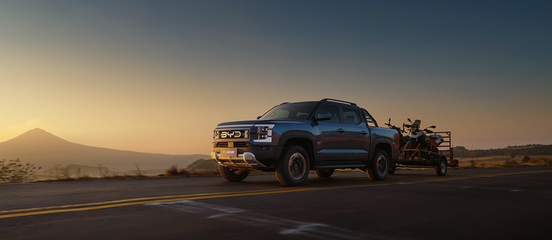 BYD Shark PHEV Pickup Debuts In Mexico, Combines 430+ HP With A Karaoke ...