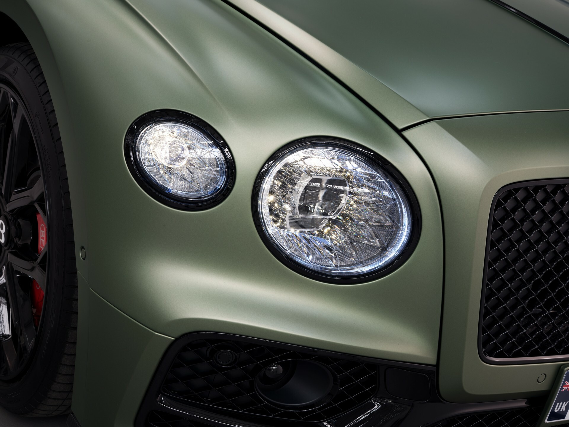 55-Hour Satin Paint Job? Bentley Knows Their Rich Clients Can Afford To ...