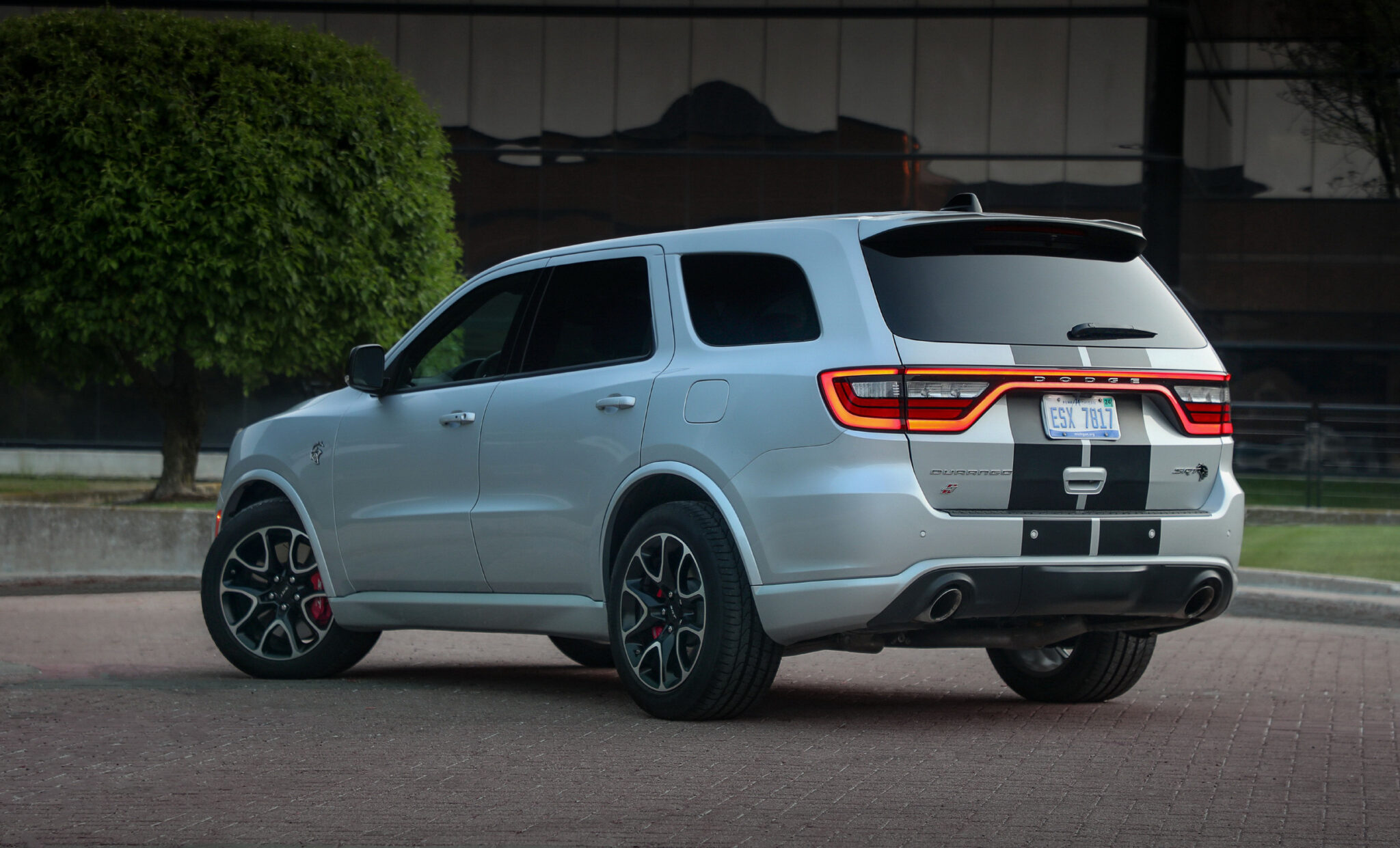 Dodge Durango Hemi V8 Swan Song: R/T & Hellcat Last Call Editions ...