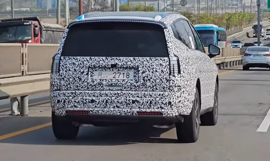 Hyundai Ioniq 7 SUV Drops Some Camo Ahead Of June Debut | Carscoops