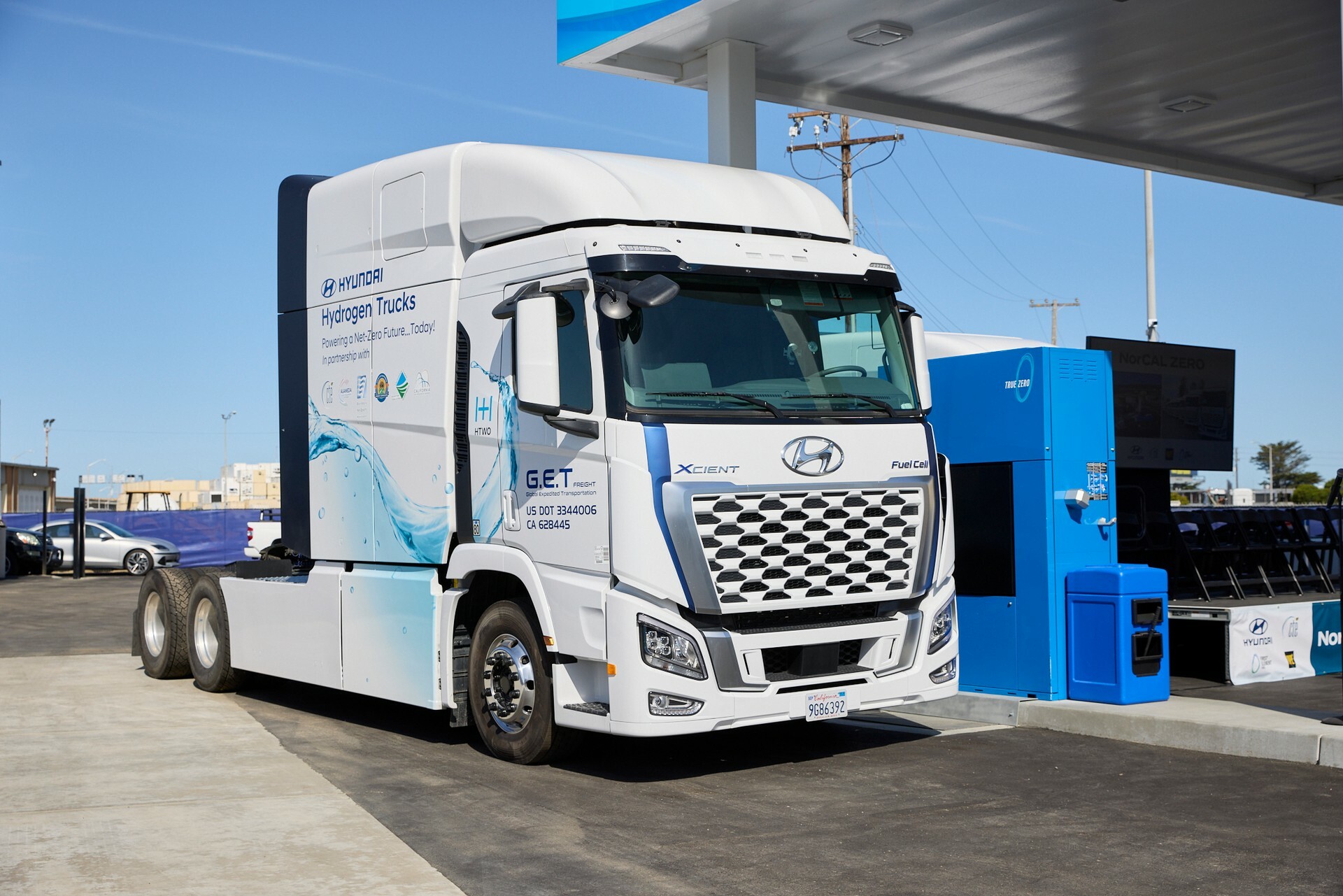 Hyundai Expands Hydrogen Fuel Cell Truck Fleet Across California ...