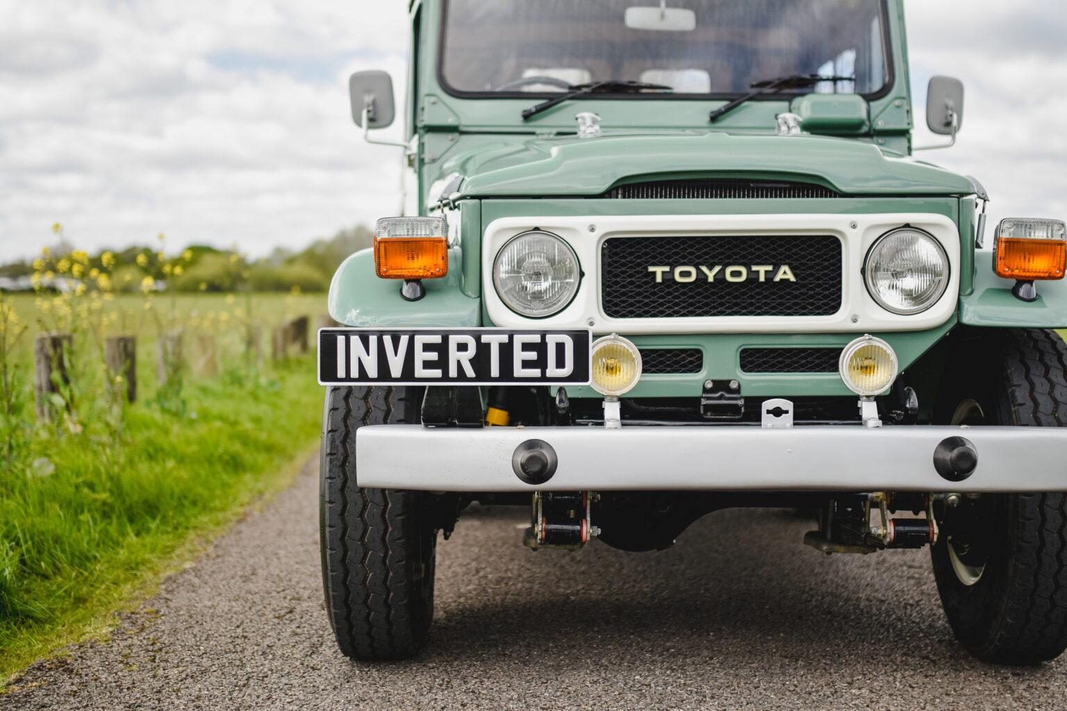 Electric Toyota FJ40: Your Grandpa’s Off-Roader Gets A Tesla Heart ...