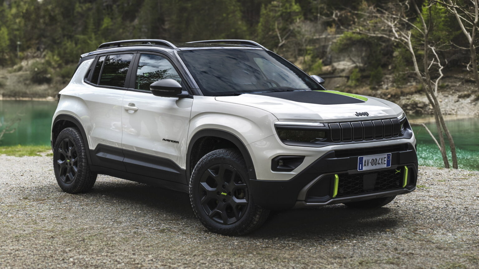 Jeep Avenger Finally Gets An AWD Upgrade And Off-Road Chops | Carscoops