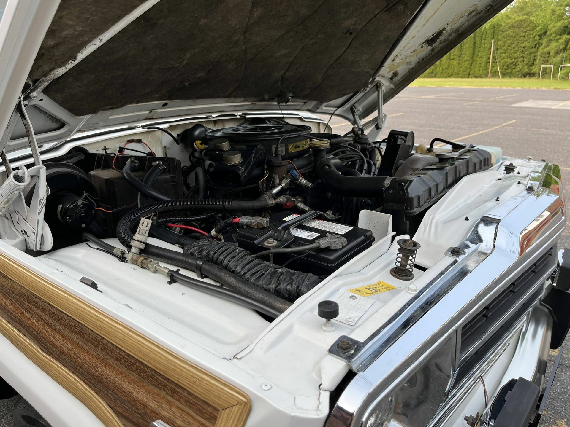 Wood You Believe It? This 1988 Jeep Grand Wagoneer Has Less Than 28,000 ...