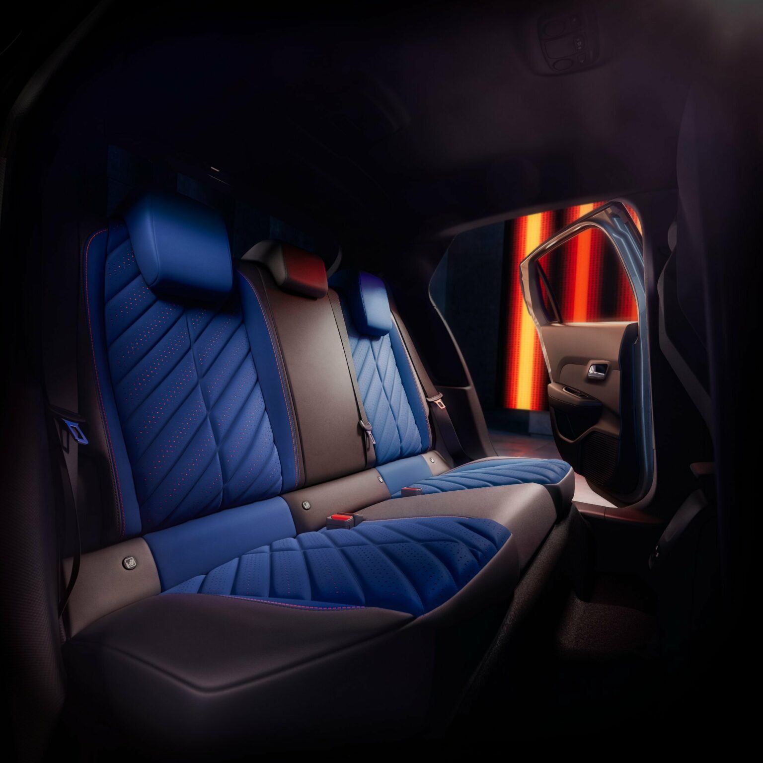 New Ypsilon HF EV Packs 237 HP, But Lancia Has A Martini Rally Surprise ...