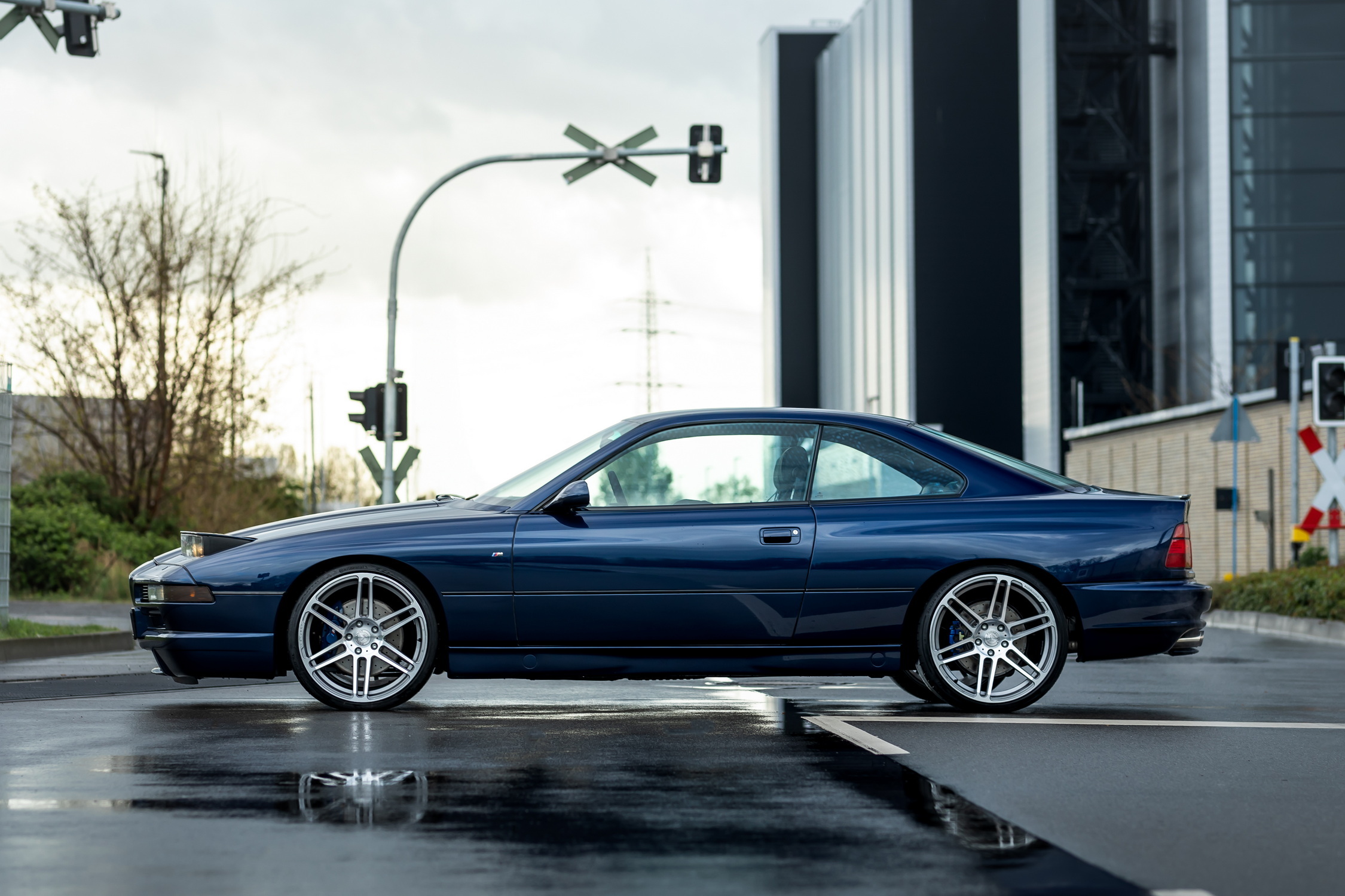 Manhart Makes The E31 BMW 8-Series Great Again With E39 M5 V8 Manual ...