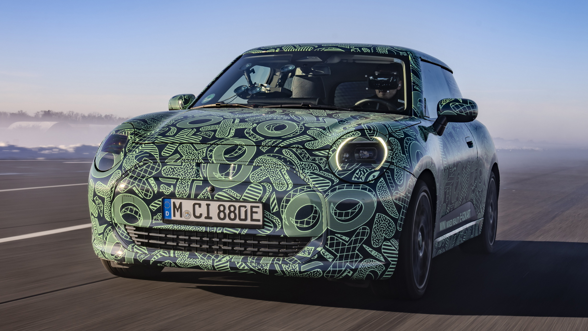 Mini’s Mixed Reality Tech Wants You To Jack In While You Drive | Carscoops