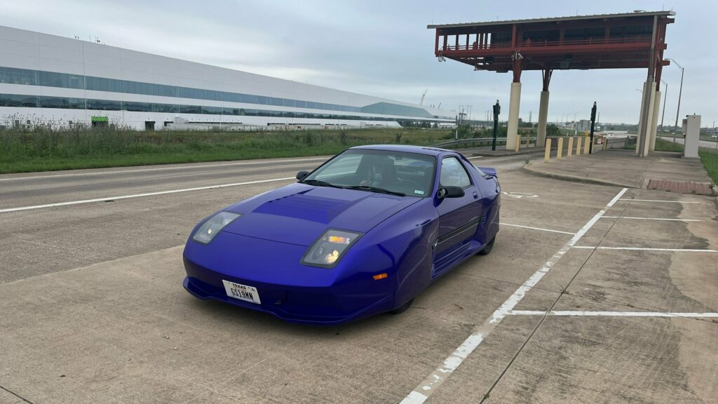 This Texan Mazda RX-7 Swapped Its Japanese Soul For Top Speed | Carscoops