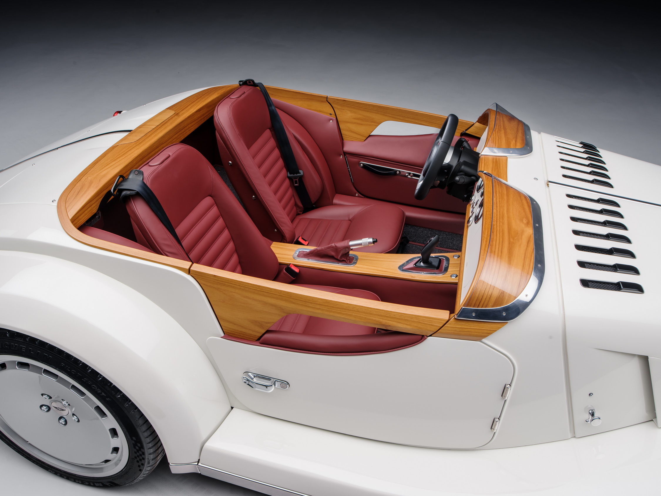 Pininfarina’s Morgan Midsummer Embraces Open-Air Bliss With A BMW Heart ...
