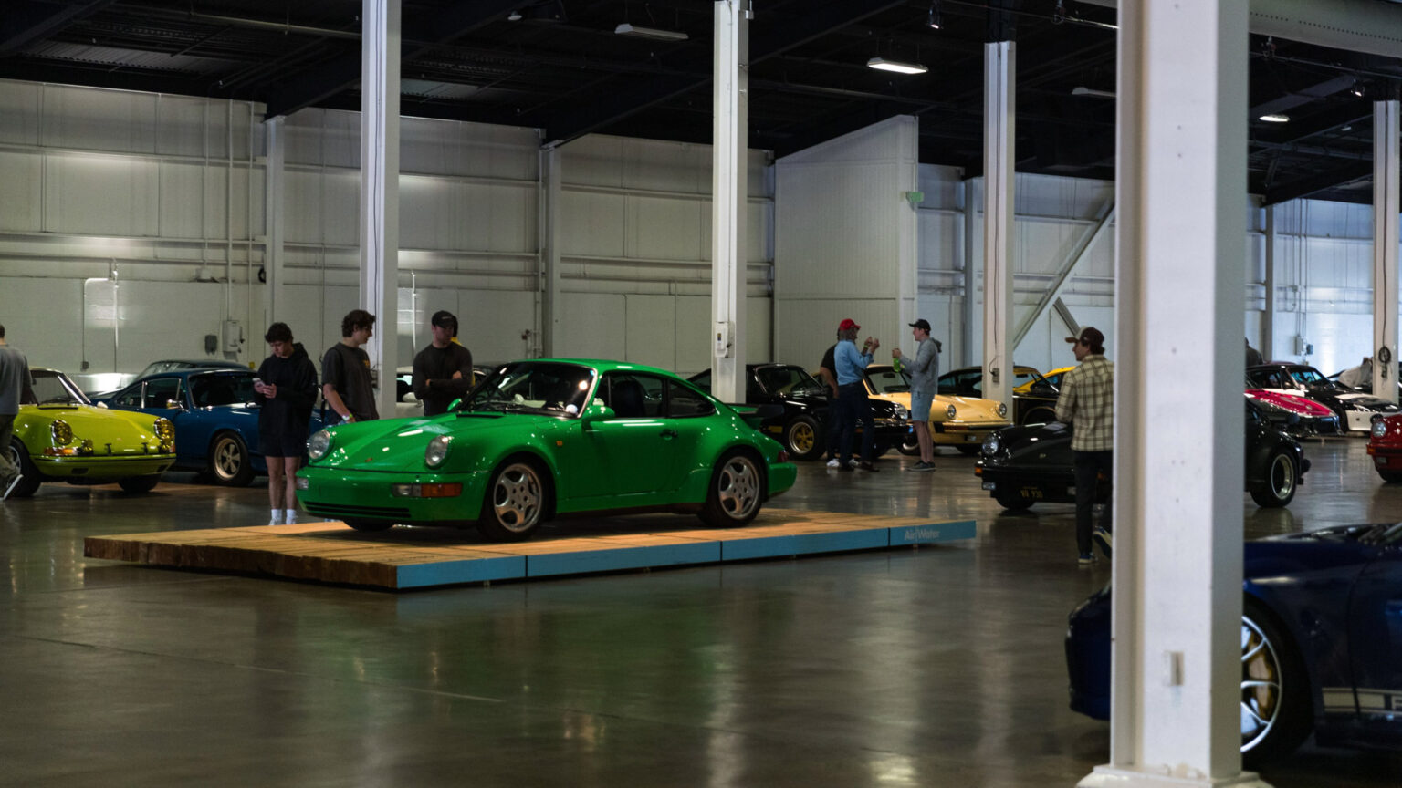 New Porsche Show Unites Air- And Water-Cooled Tribes | Carscoops