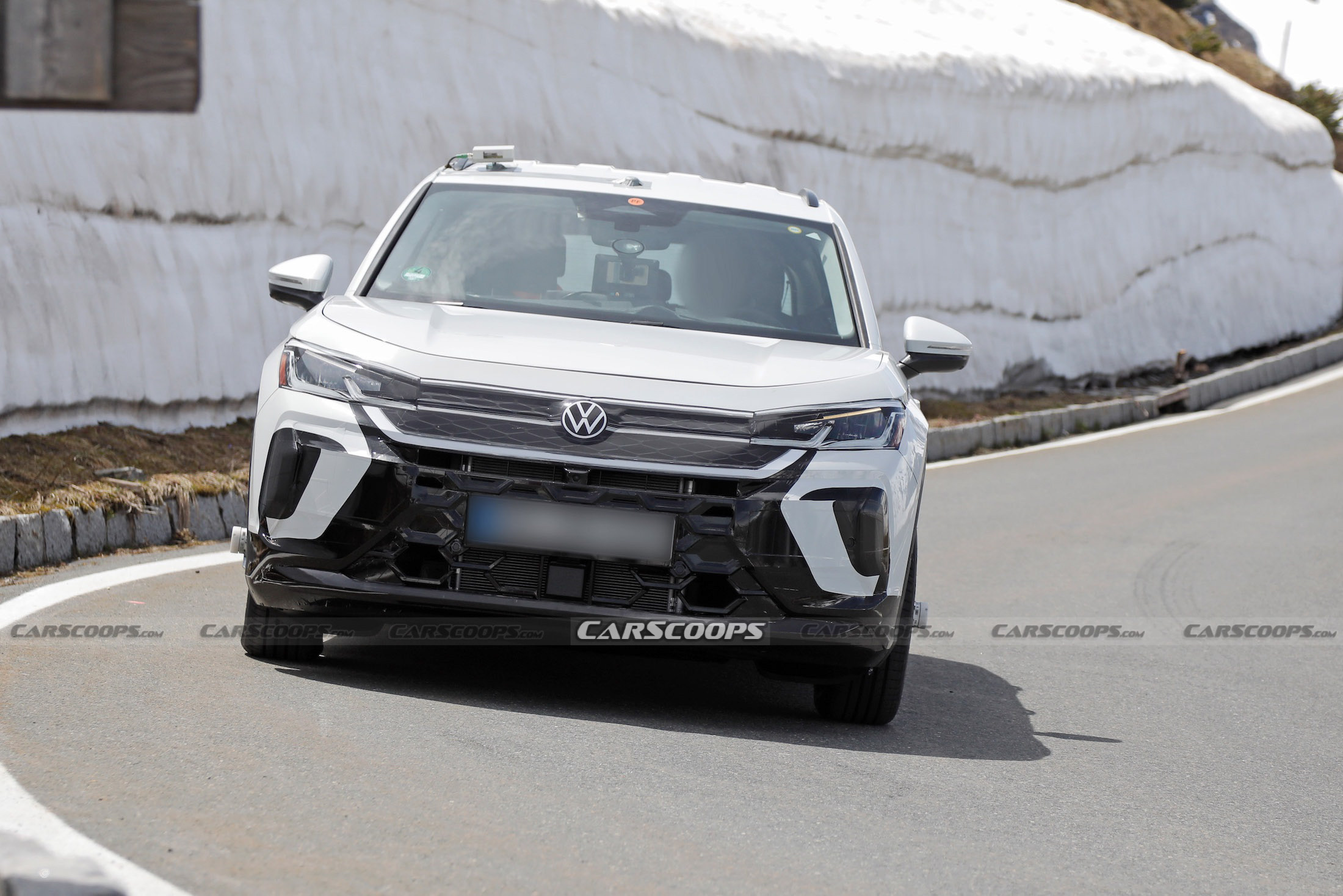 2025 VW T-Roc Won’t Mess With A Winning Formula | Carscoops