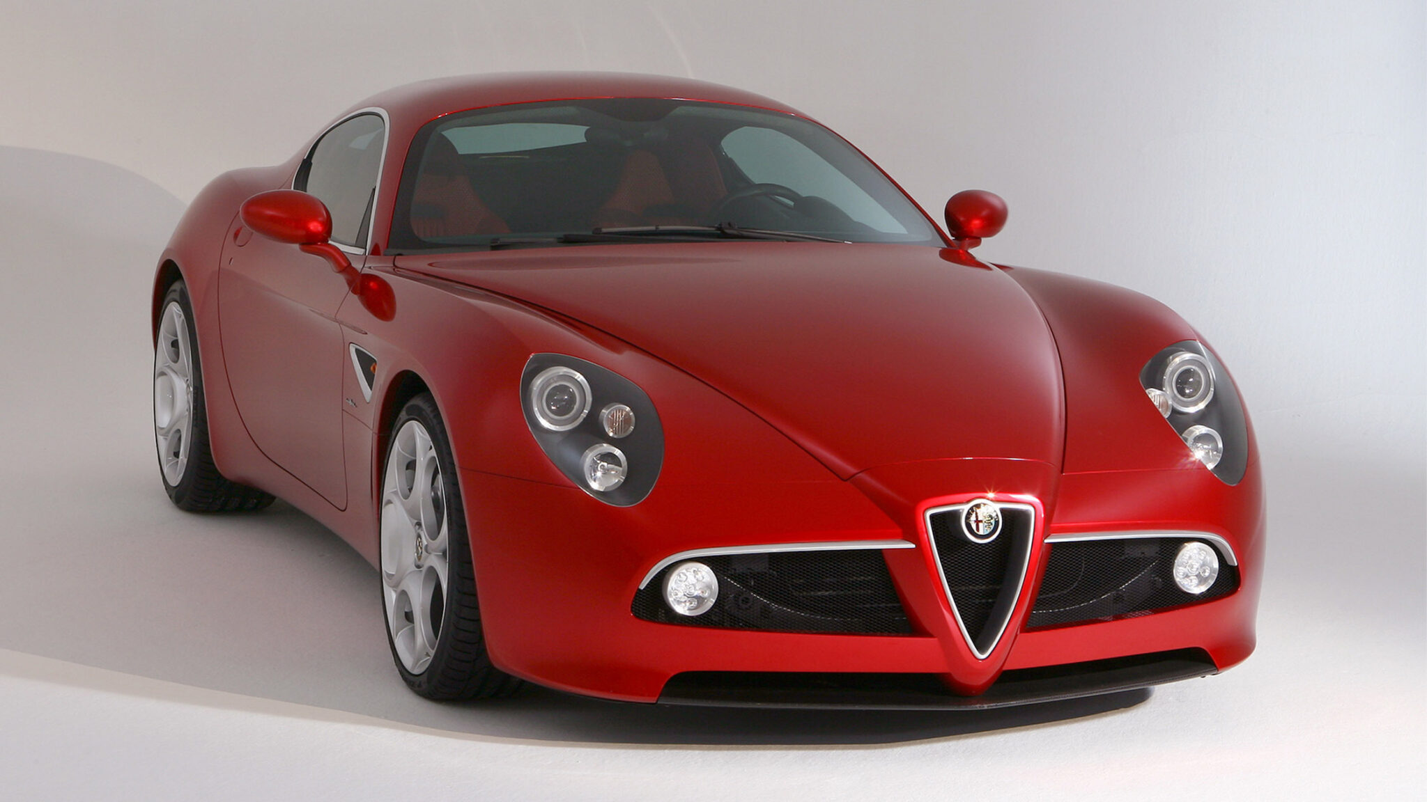 Alfa Romeo 8C Competizione Gets The Gated Manual Transmission It Always ...