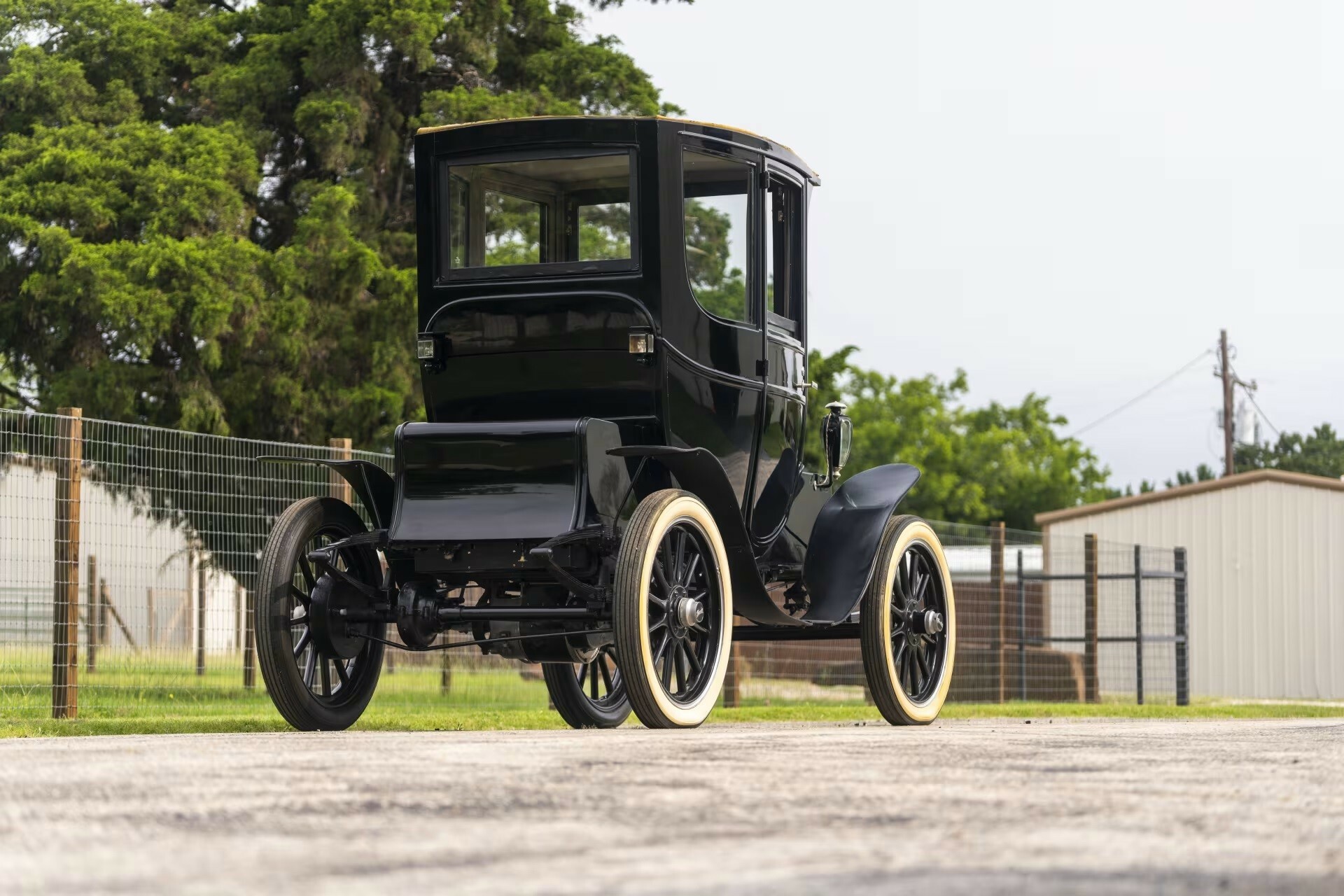 The 1913 Waverley Model 93 EV Is The OG Tesla | Carscoops