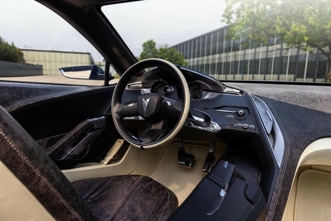 Pontiac’s Final Concept Shows A Future That Never Happened | Carscoops