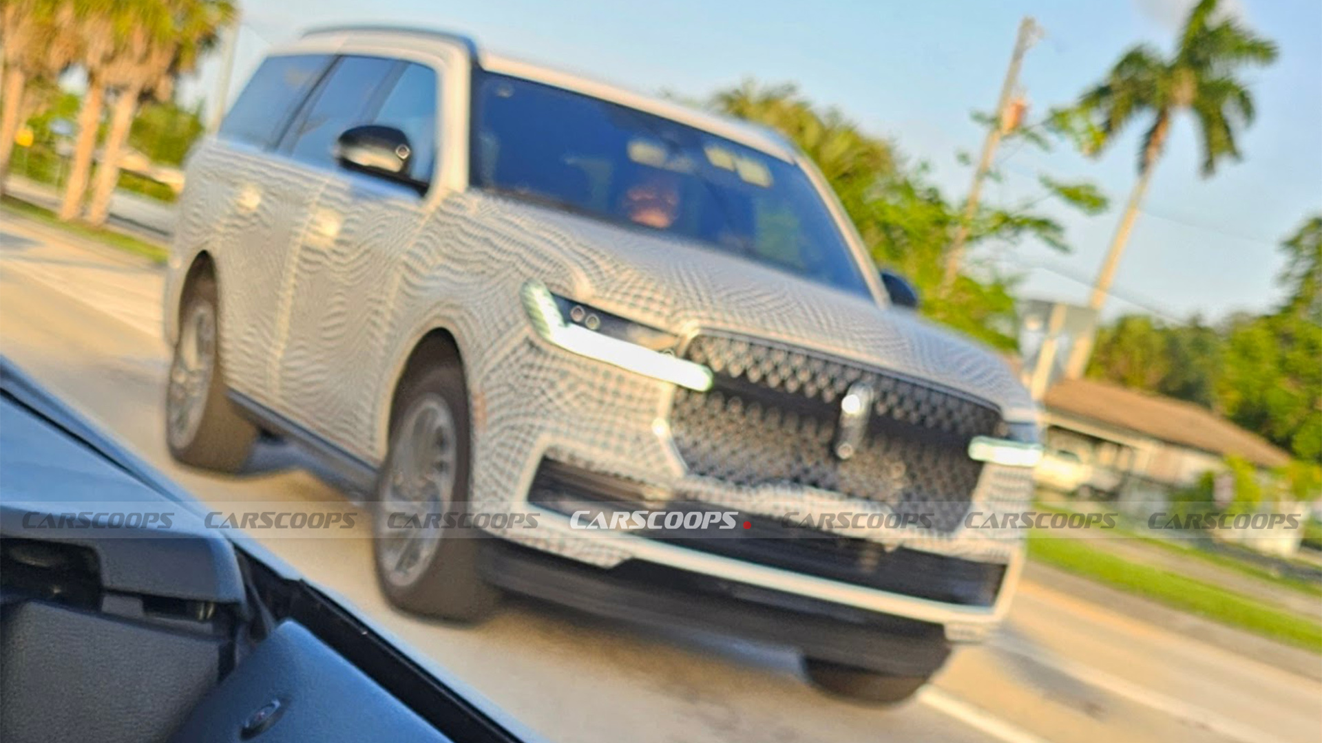 2025 Lincoln Navigator Channels Nautilus With Less Chrome, Sharper ...