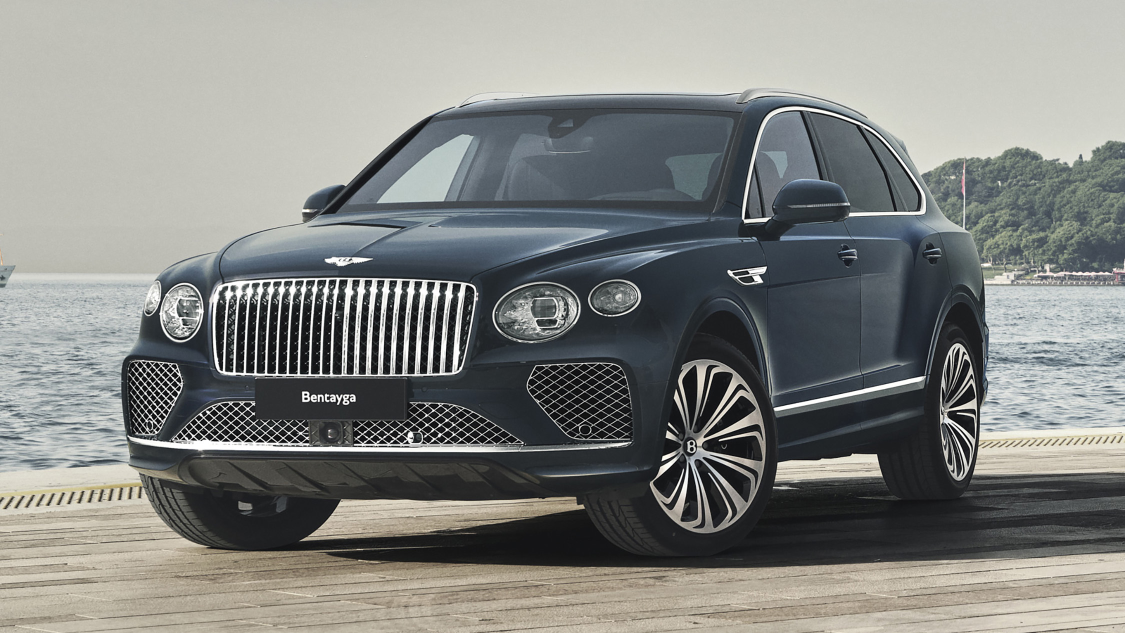 Bentley’s New Istanbul Editions Are Souvenirs You Can Drive | Carscoops