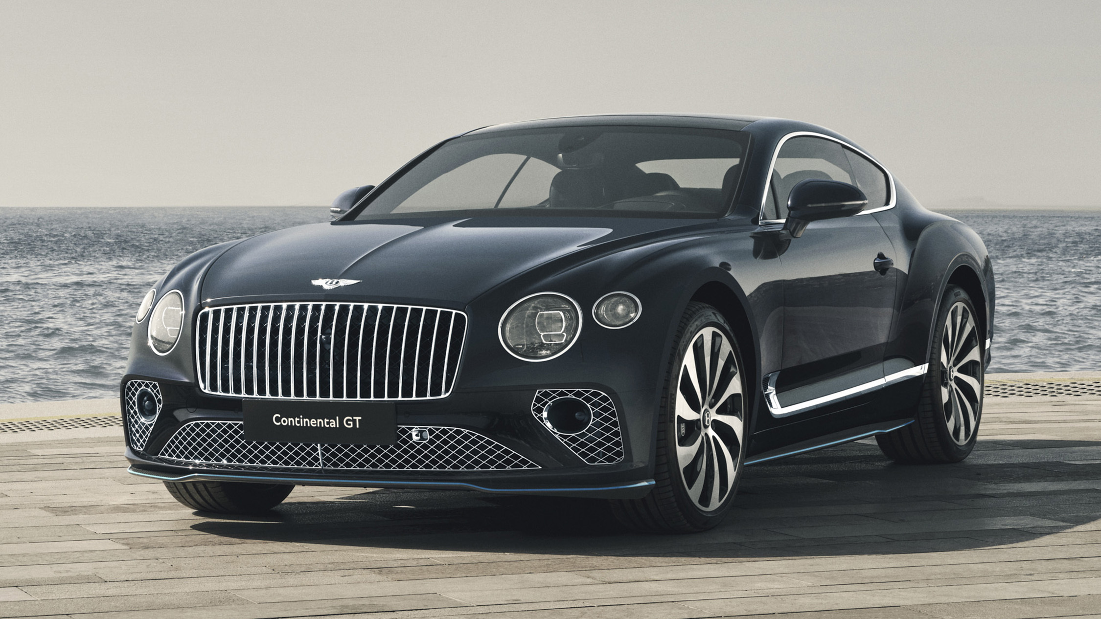 Bentley’s New Istanbul Editions Are Souvenirs You Can Drive | Carscoops