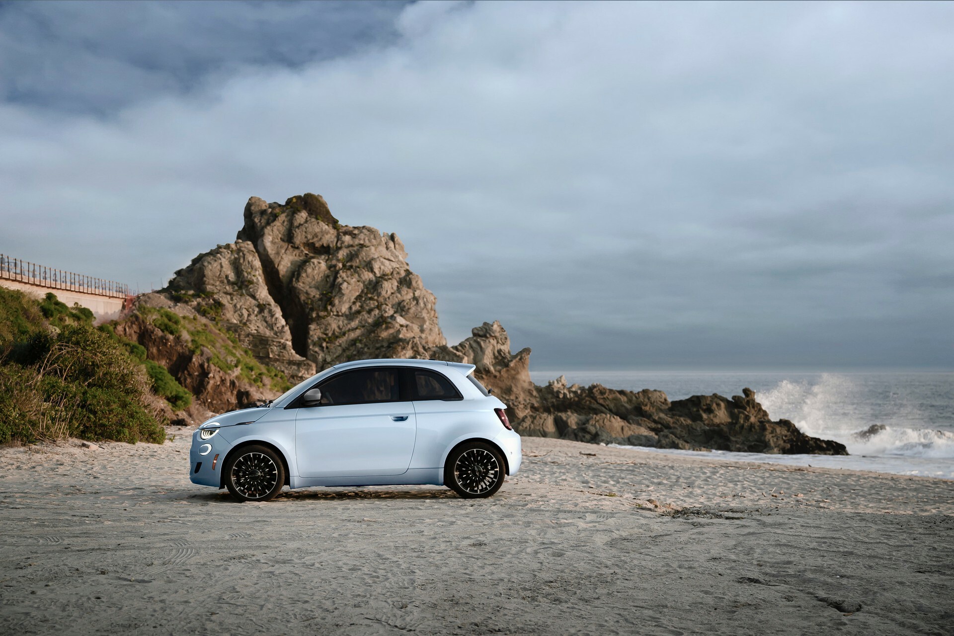 Fiat 500e “Inspired By Los Angeles” Offers Fancy Colors For $36,000 ...