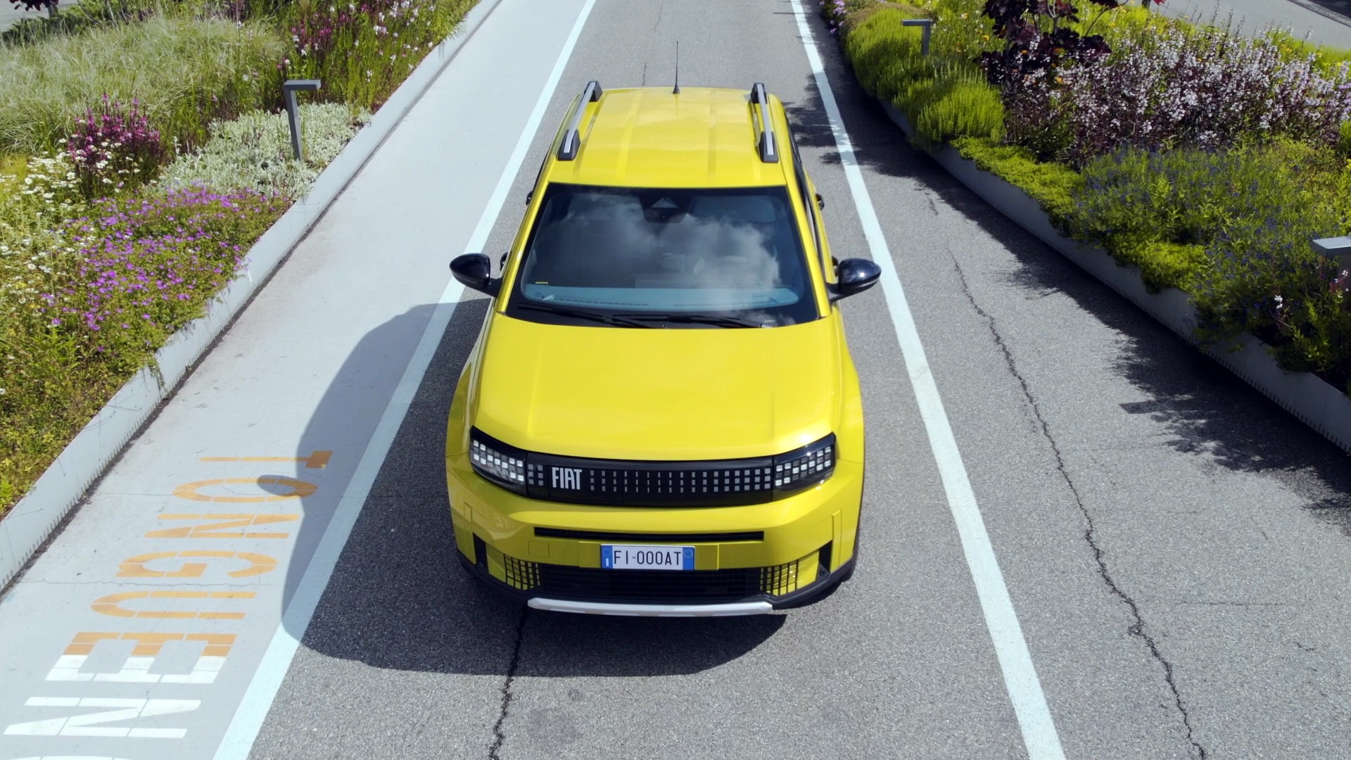 New Fiat Grande Panda Debuts With Electric And Hybrid Options | Carscoops