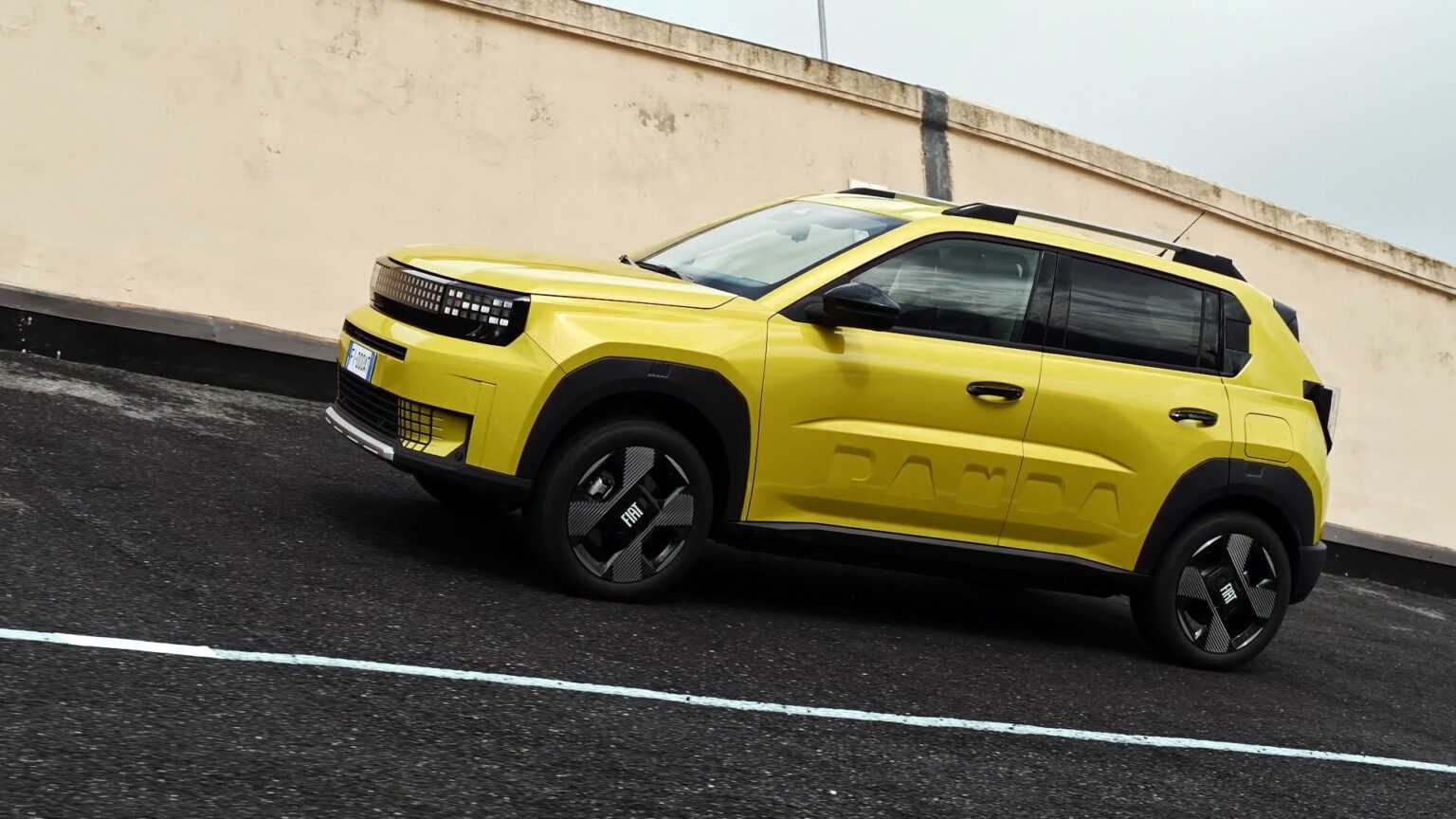 New Fiat Grande Panda Debuts With Electric And Hybrid Options | Carscoops