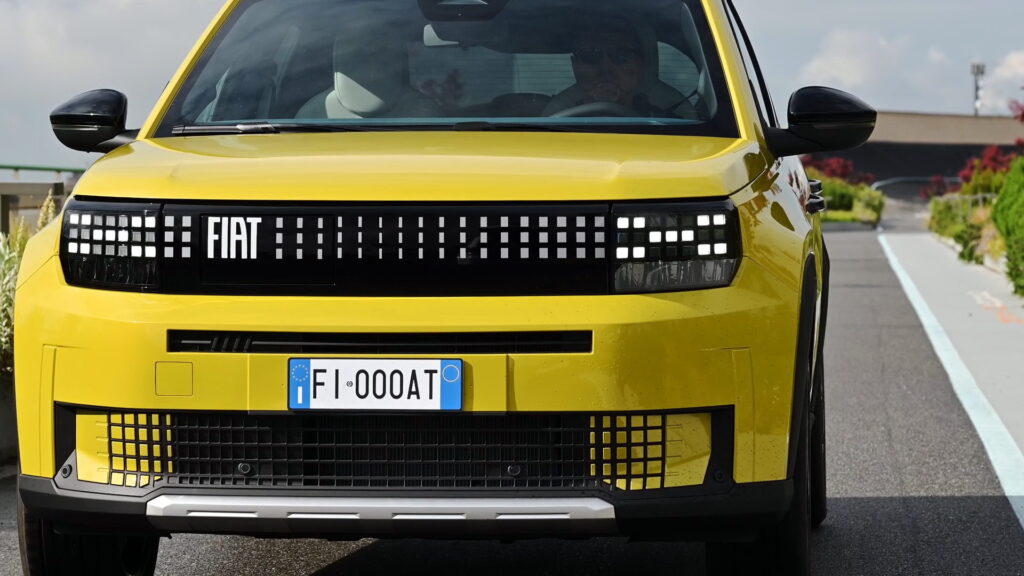 New Fiat Grande Panda Debuts With Electric And Hybrid Options | Carscoops