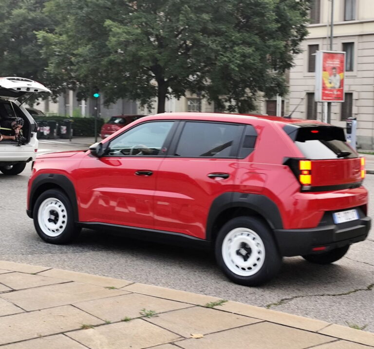 Nav 718 Panda