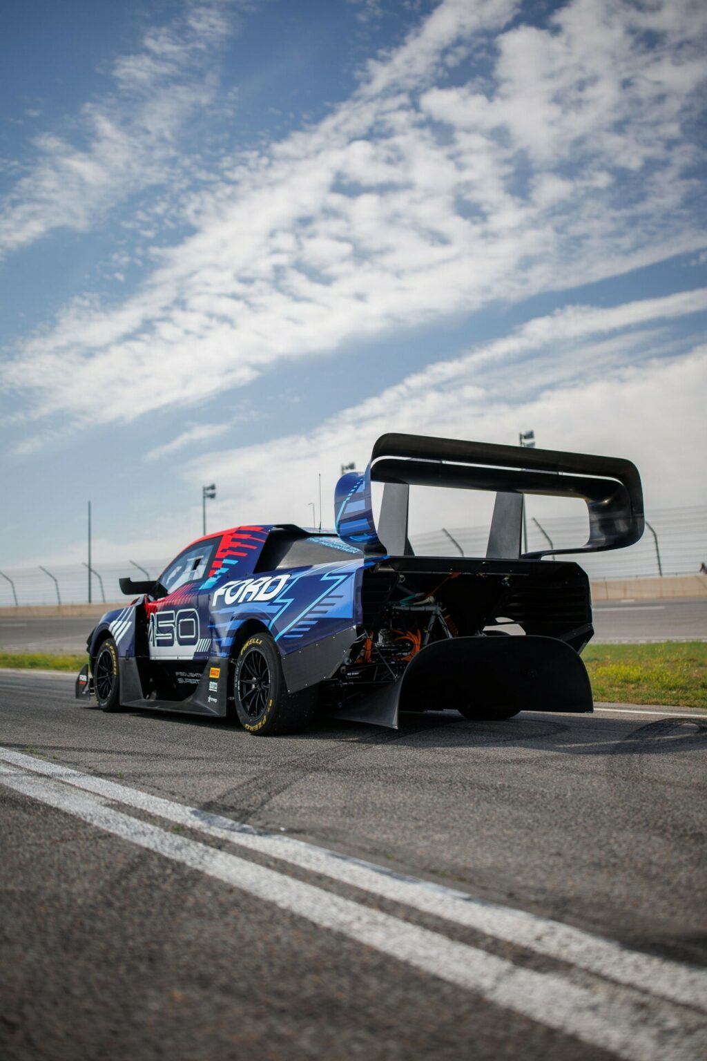Ford F-150 Lightning SuperTruck Has Three Motors And 1400+ HP | Carscoops