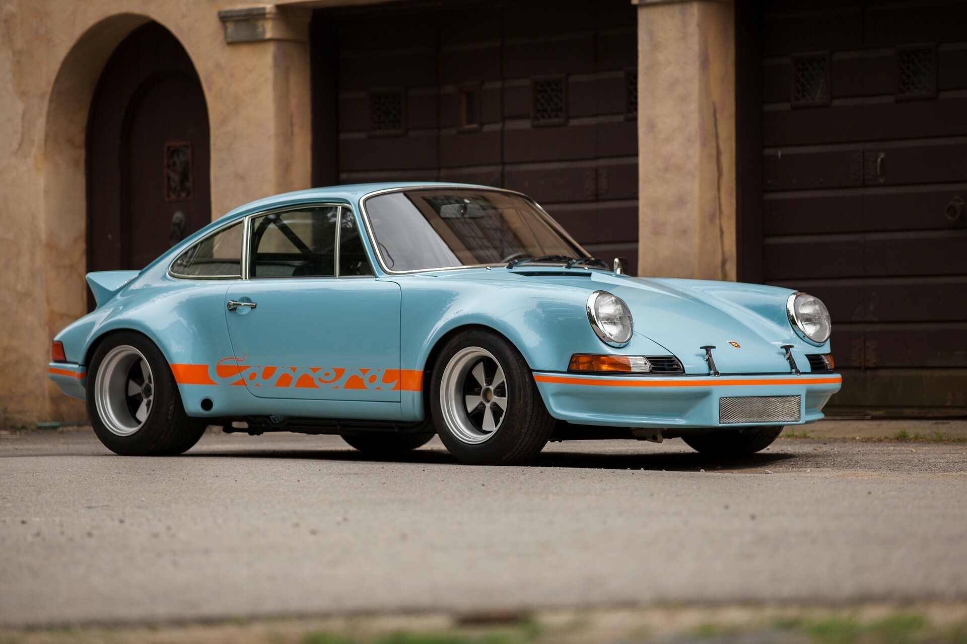 The RSR Project’s Gulf Blue Restomod 911 Is A $375,000 Showstopper ...