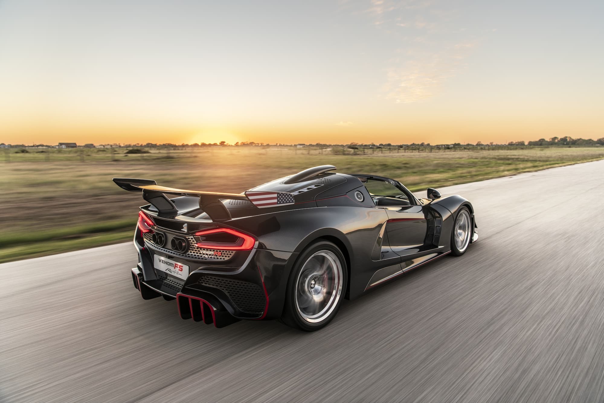 Hennessey’s Venom F5 Carbon Series Shows Off Bumper-to-Bumper Matching ...