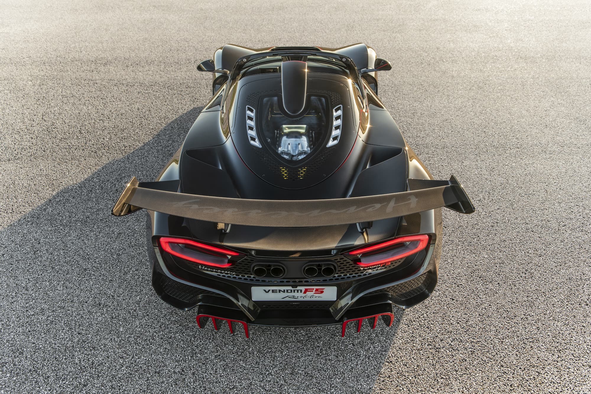 Hennessey’s Venom F5 Carbon Series Shows Off Bumper-to-Bumper Matching ...