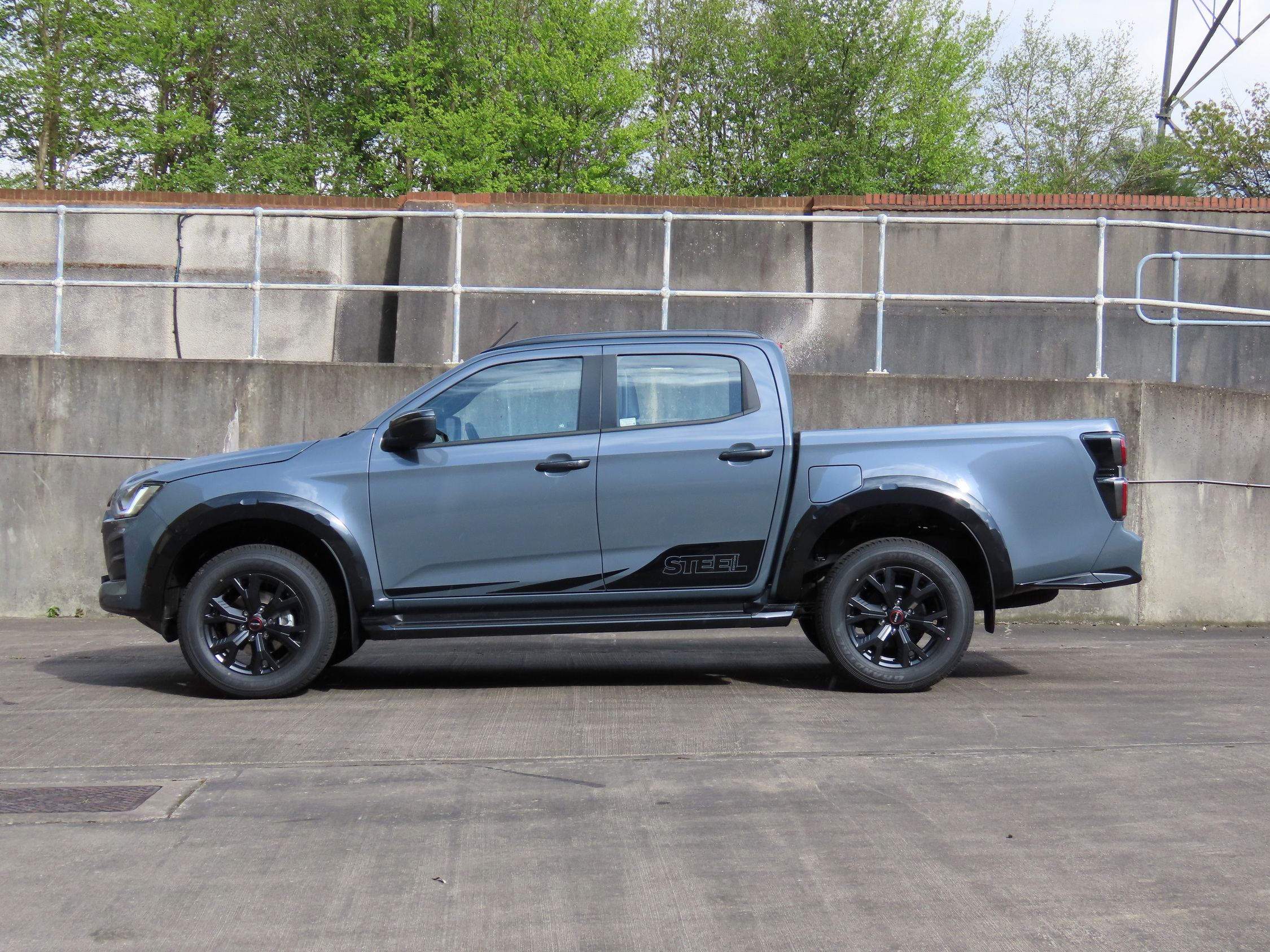 New Isuzu D-Max Steel Is A Limited Run Distraction | Carscoops