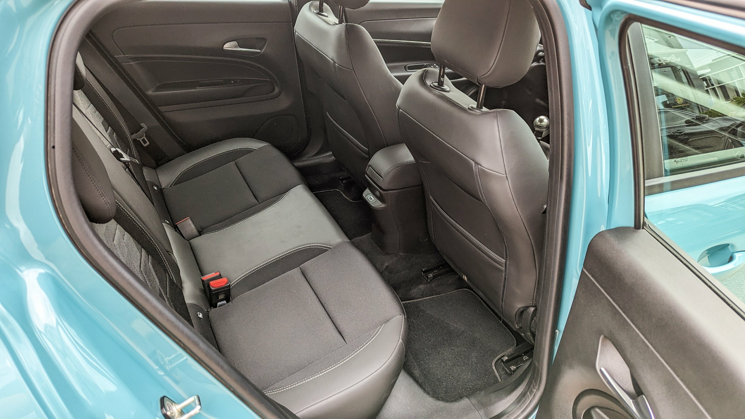 Review: Jeep Avenger Proves ICE And Manual Combo Can Still Be ...