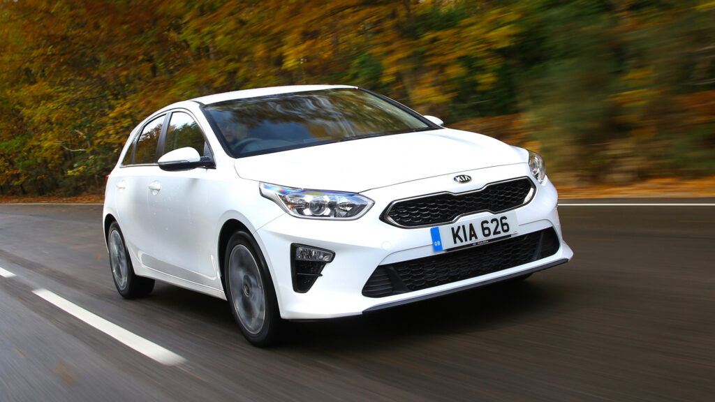 The New BMW 1-Series Looks Like A Kia That Wants To Be A BMW | Carscoops