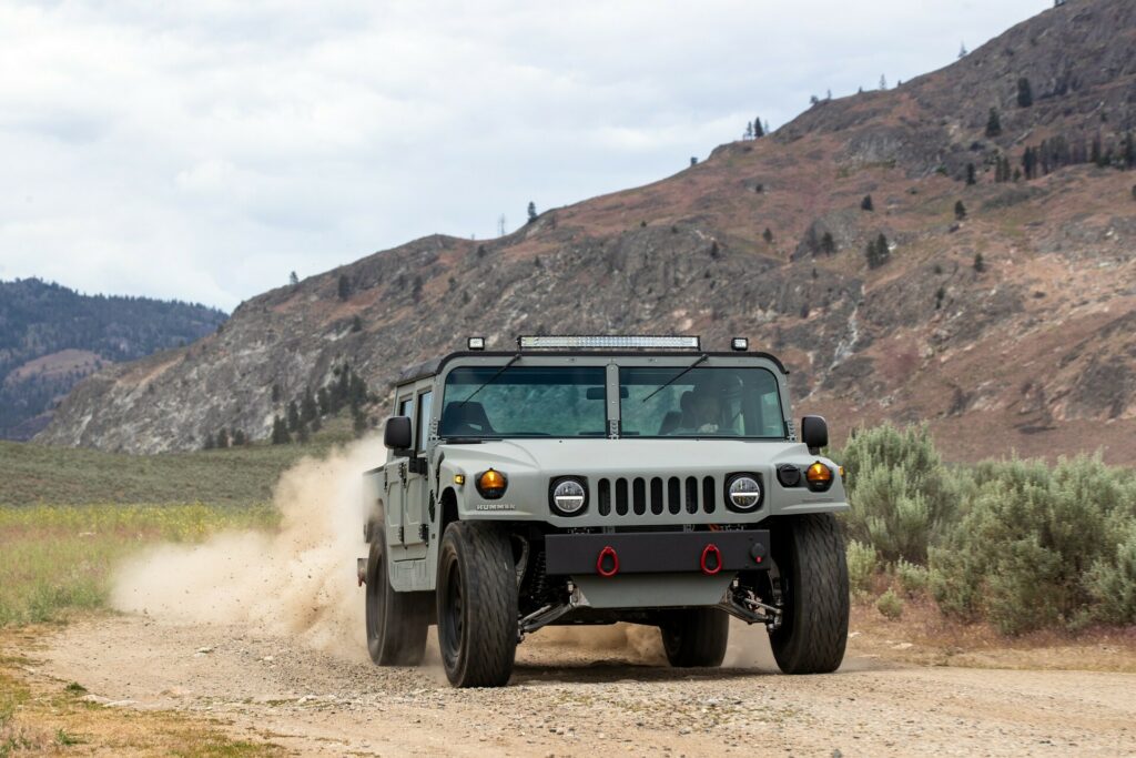 This 1000 HP Hummer H1 Electromod Has A Tesla Heart | Carscoops