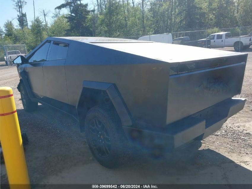 First Wrecked Cybertrucks Hit The Auction Block, An Opportunity Or A ...