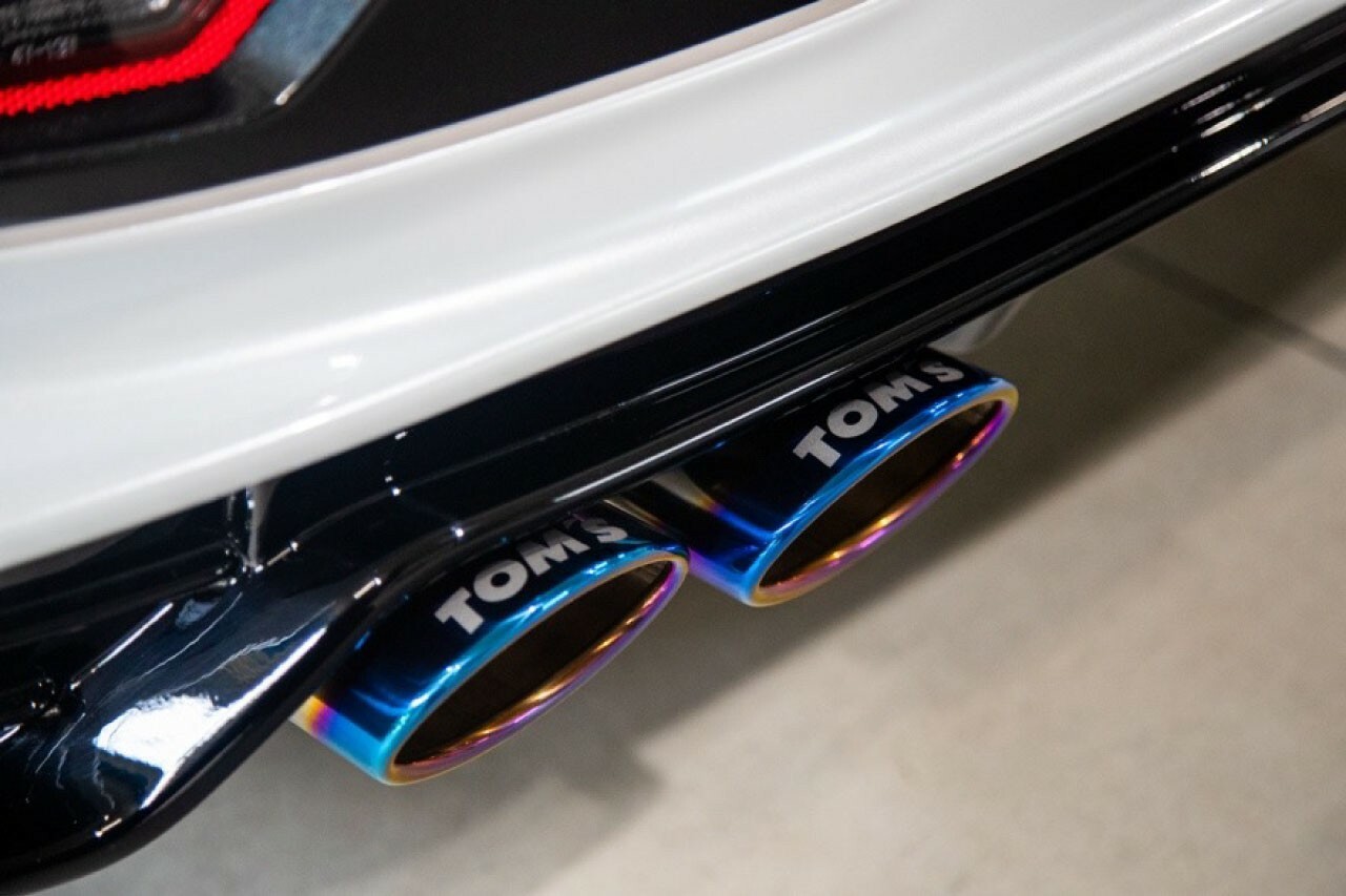 Tom’s Racing Gives The Toyota Prius Aero Wings | Carscoops