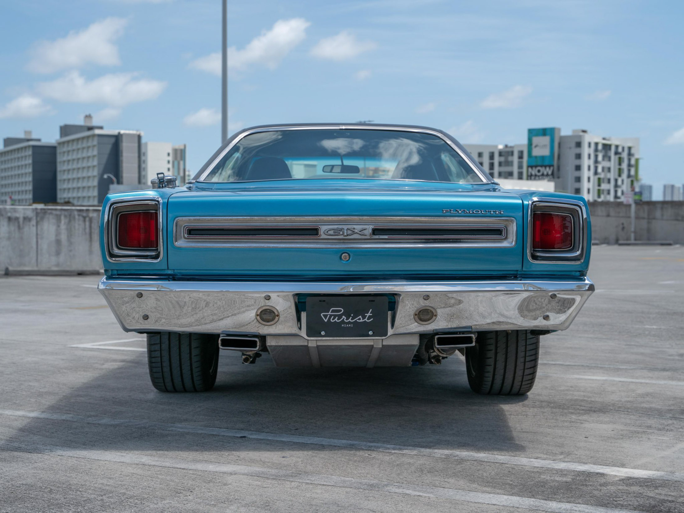 Supercharged, Viper V10-Powered Plymouth GTX Takes SRT Back To The ’60s ...