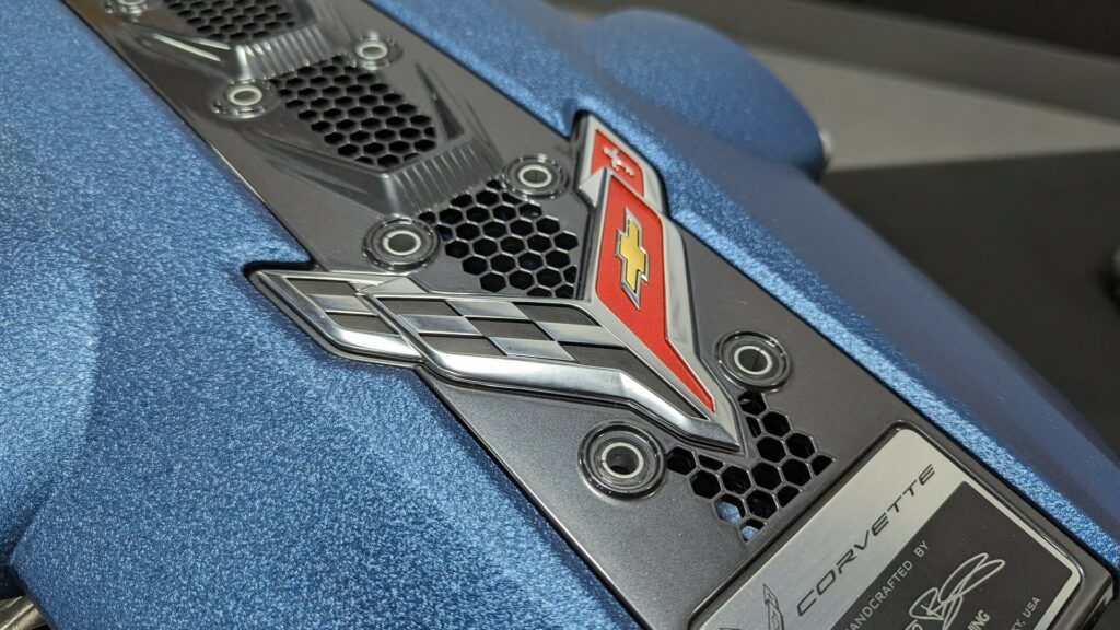2025 Corvette ZR1 Is A 1,064 HP Hypercar With 215+ MPH Top Speed ...