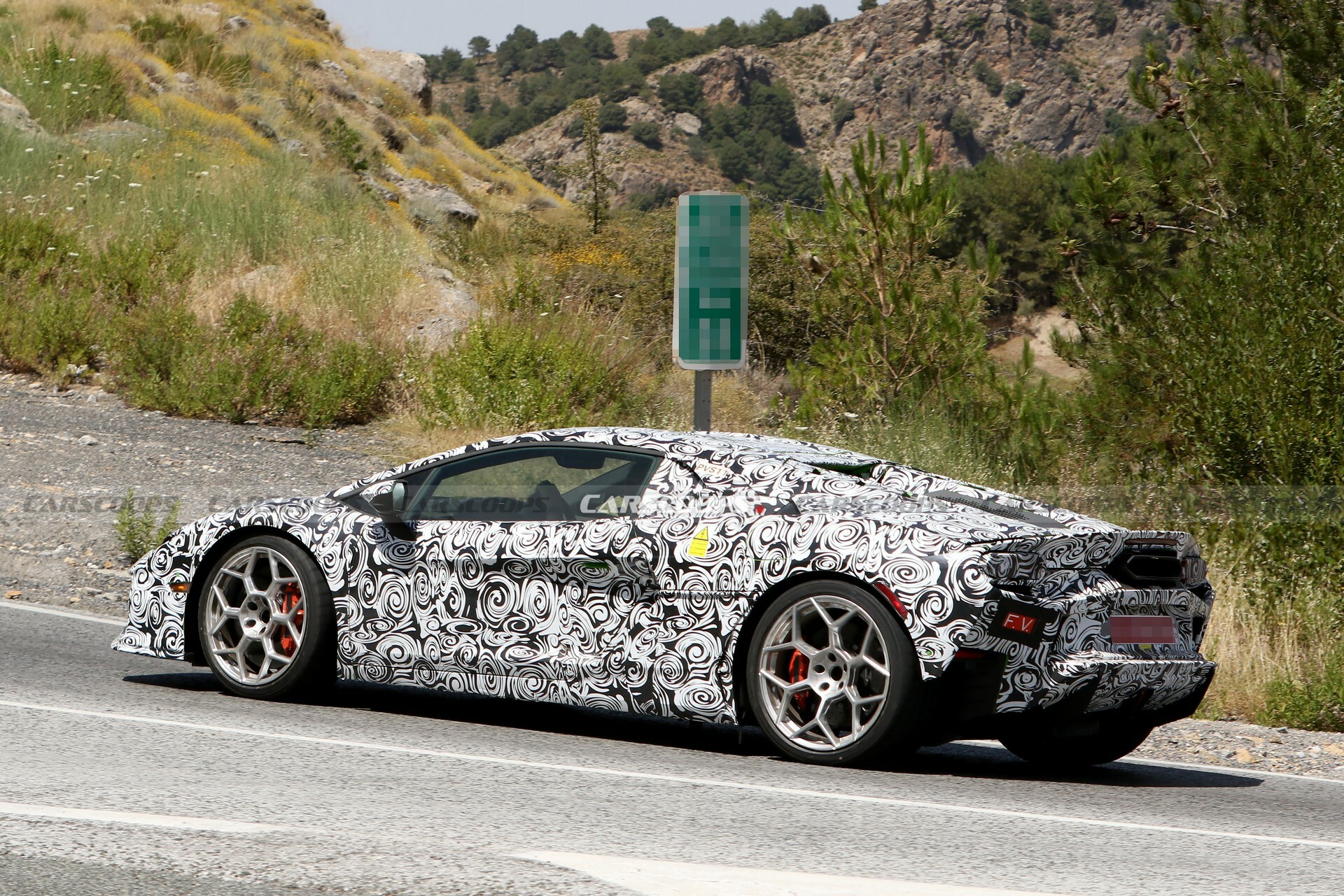 What Do You Think Of The New Lamborghini Temerario’s Phat Rear End ...