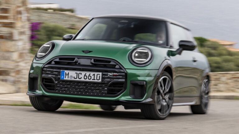 Mini Plays Dress-Up With The Cooper S, Calls It JCW Trim | Carscoops